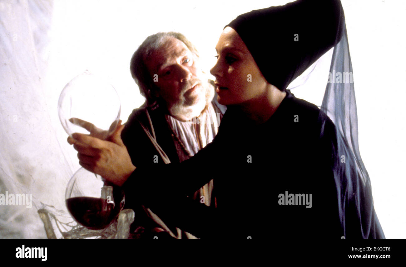 KRULL (1983) FREDDIE JONES, FRANCESCA ANNIS KRU 007 Stock Photo - Alamy