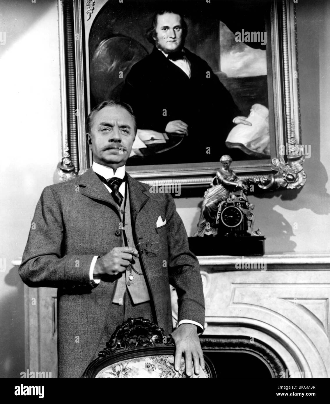 LIFE WITH FATHER (1947) WILLIAM POWELL LWFT 008P L Stock Photo - Alamy