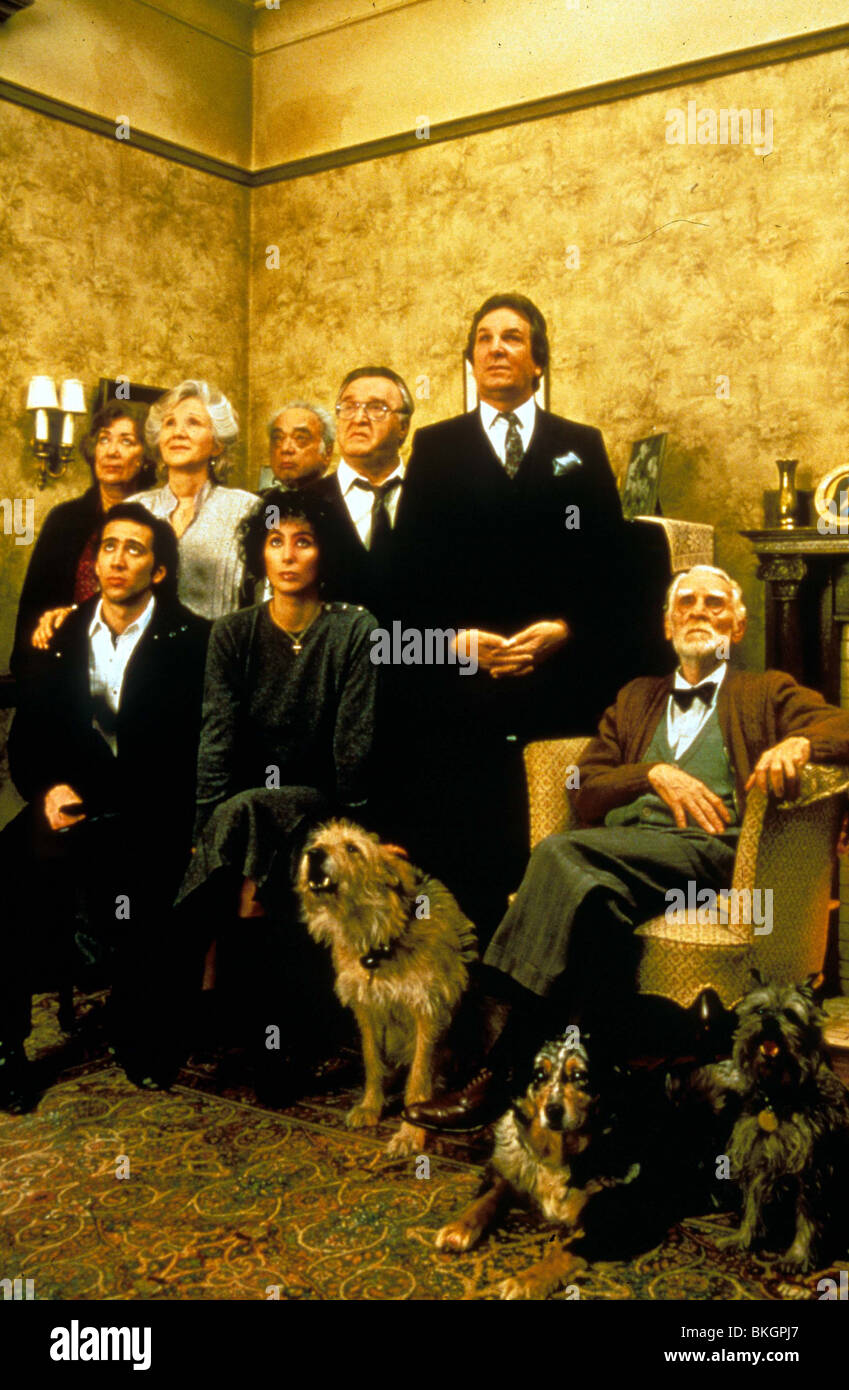 MOONSTRUCK (1987) NICOLAS CAGE, OLYMPIA DUKAKIS, CHER, VINCENT GARDENIA ...