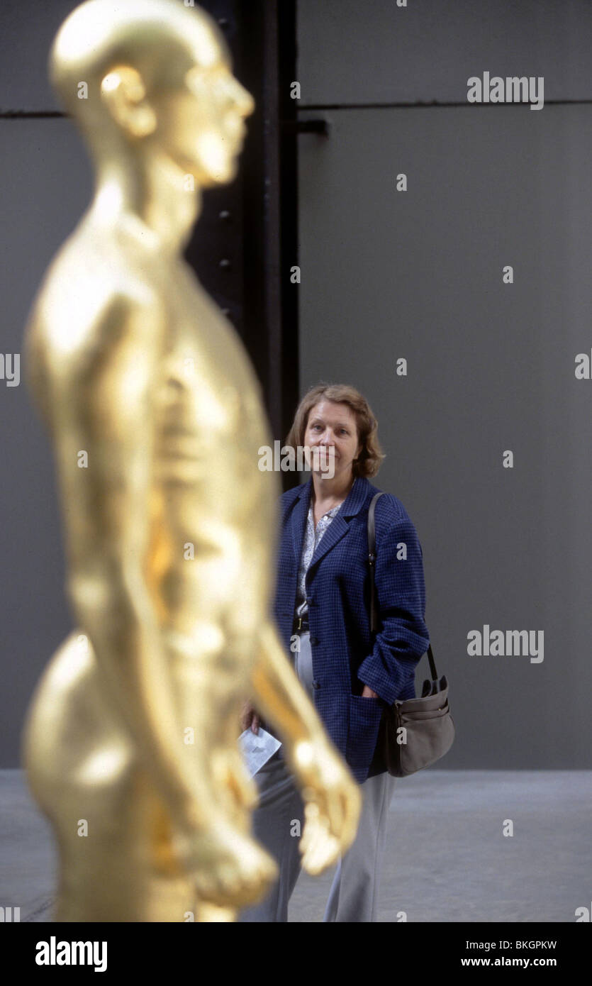 The mother 2003 anne reid hi-res stock photography and images - Alamy