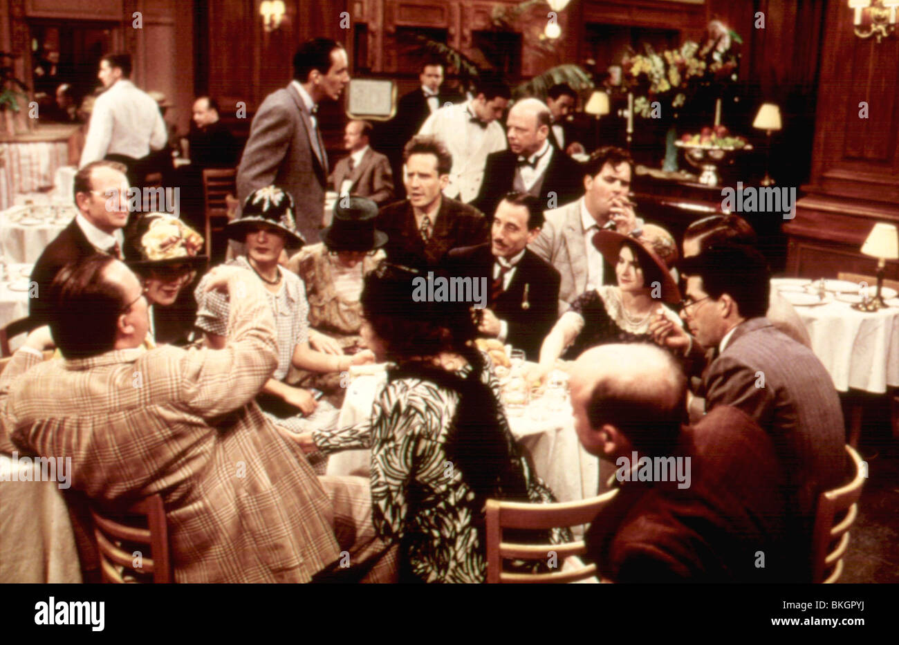 MRS PARKER AND THE VICIOUS CIRCLE (1994) ALAN RUDOLPH (DIR) MPVC 012 ...