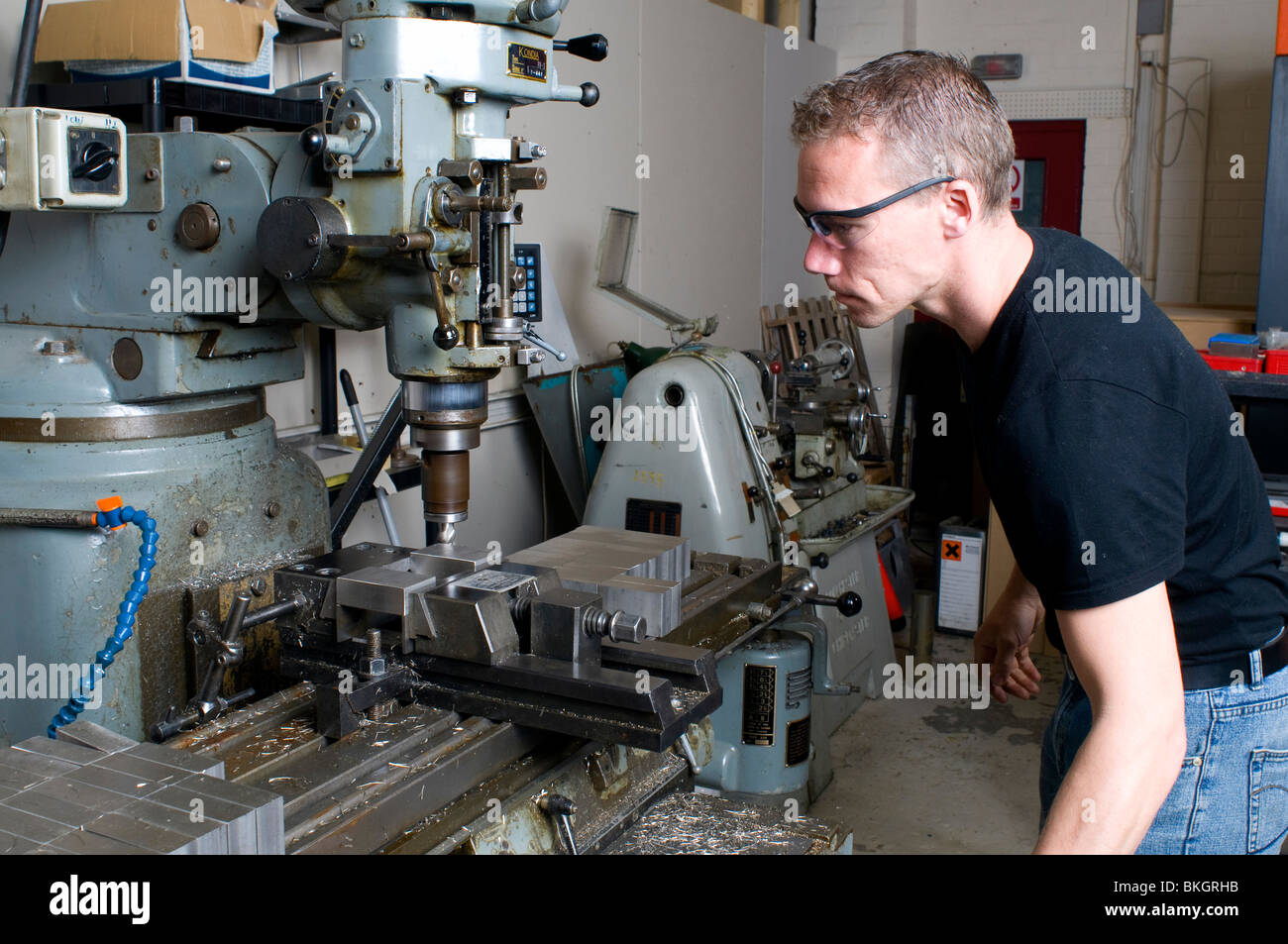 Safety glasses milling machine hi-res stock photography and images - Alamy
