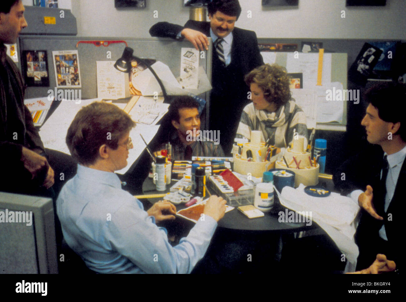 NOTHING IN COMMON (1986) TOM HANKS NOTC 005 Stock Photo - Alamy