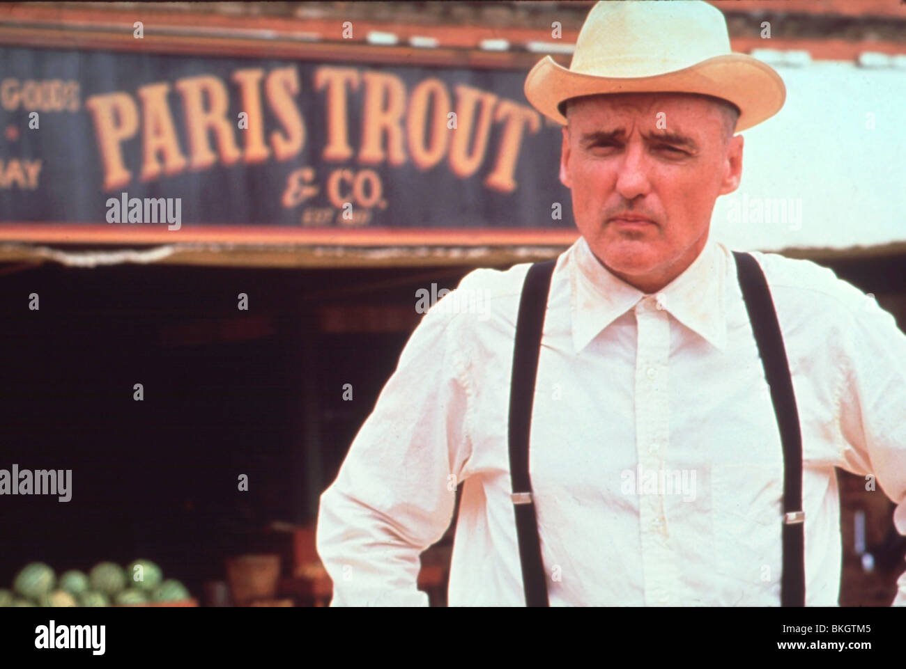 PARIS TROUT (1991) DENNIS HOPPER PRTT 003 Stock Photo - Alamy