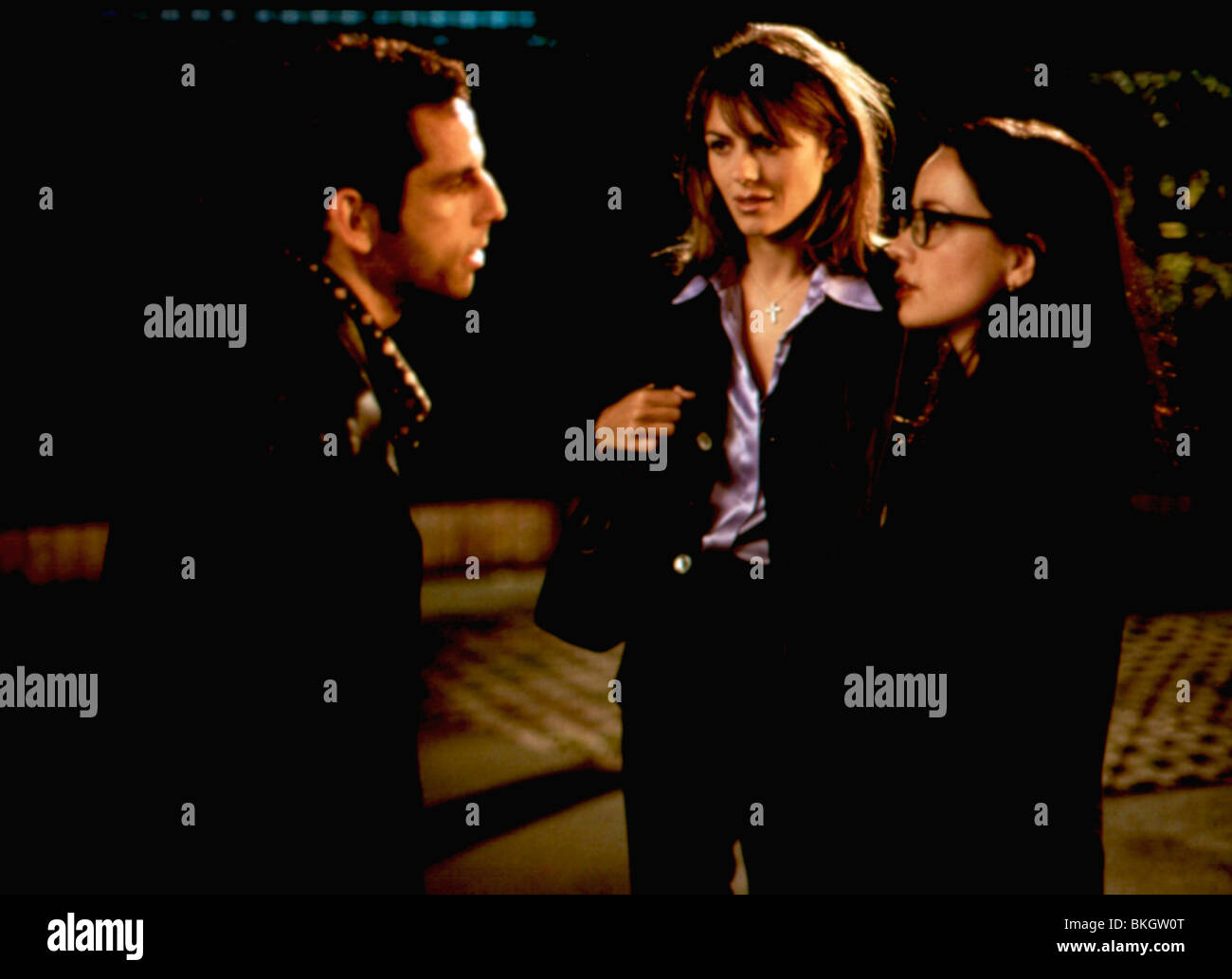 Elizabeth hurley permanent midnight 1998 hi-res stock photography and ...