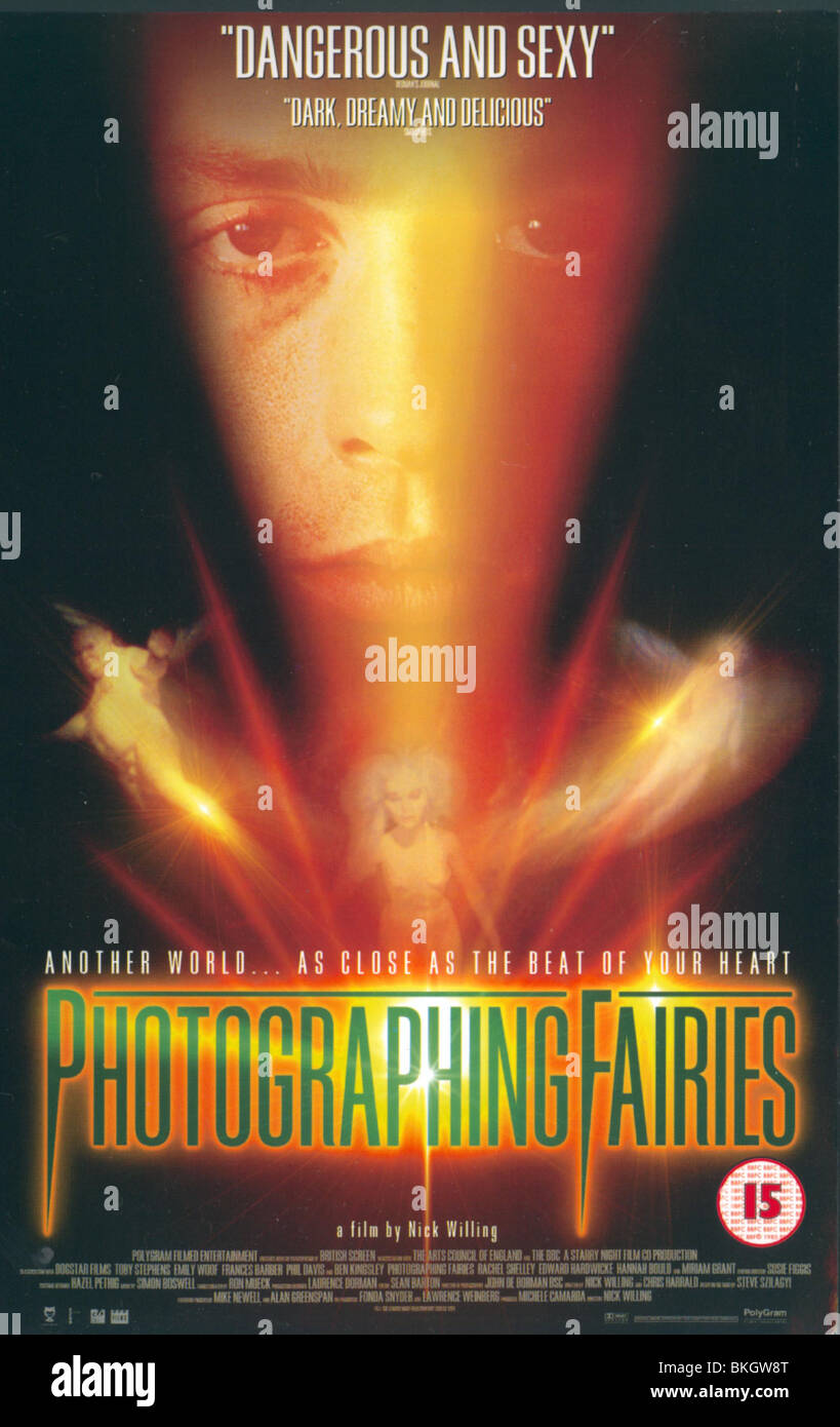 PHOTOGRAPHING FAIRIES (1997) POSTER PHF 001VS Stock Photo - Alamy