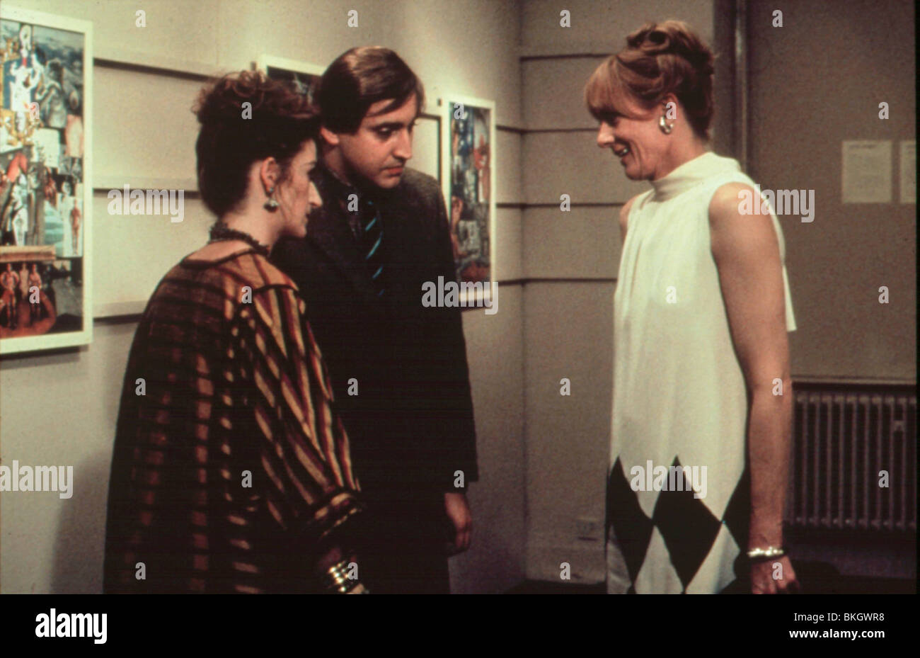 PRICK UP YOUR EARS (1987) ALFRED MOLINA, VANESSA REDGRAVE PUY 011 Stock ...