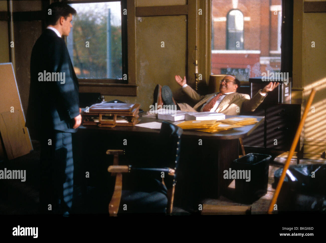 THE RAINMAKER (1997) MATT DAMON, DANNY DEVITO RKR 023 Stock Photo - Alamy