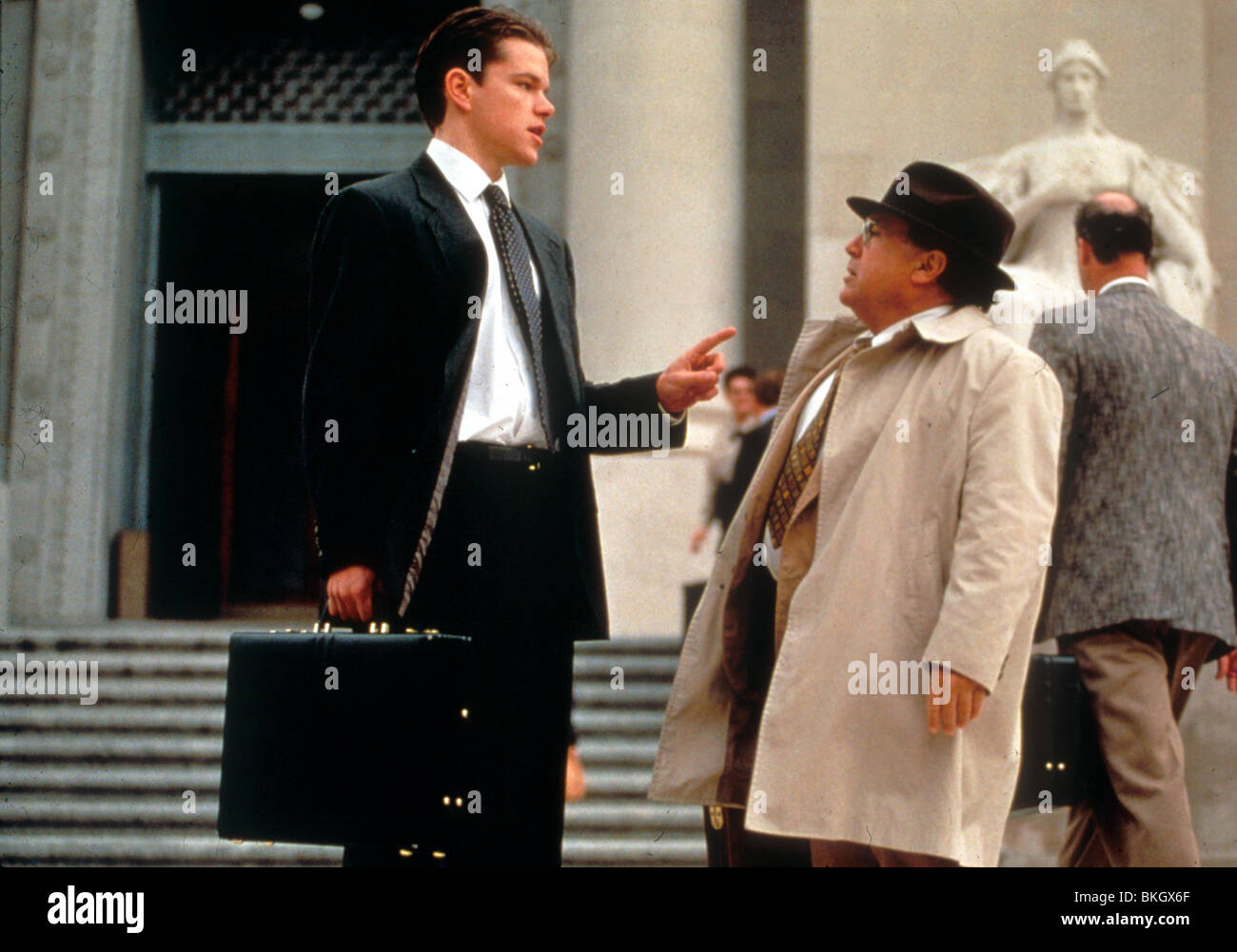 THE RAINMAKER (1997) MATT DAMON, DANNY DEVITO RKR 057 Stock Photo - Alamy
