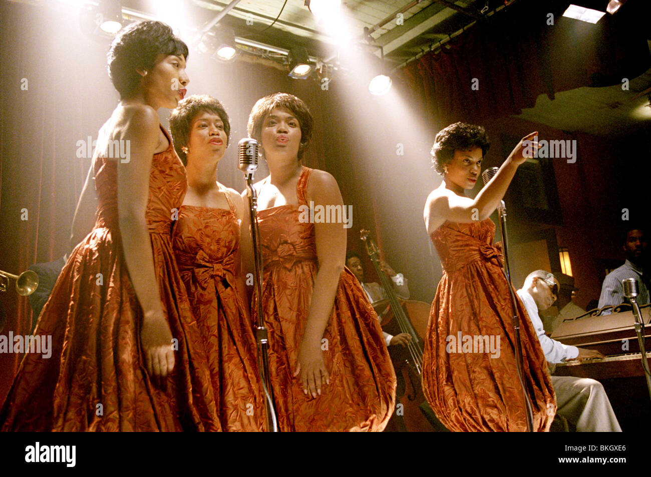 RAY (2004) UNCHAIN MY HEART: THE RAY CHARLES STORY (ALT) RENEE WILSON ...