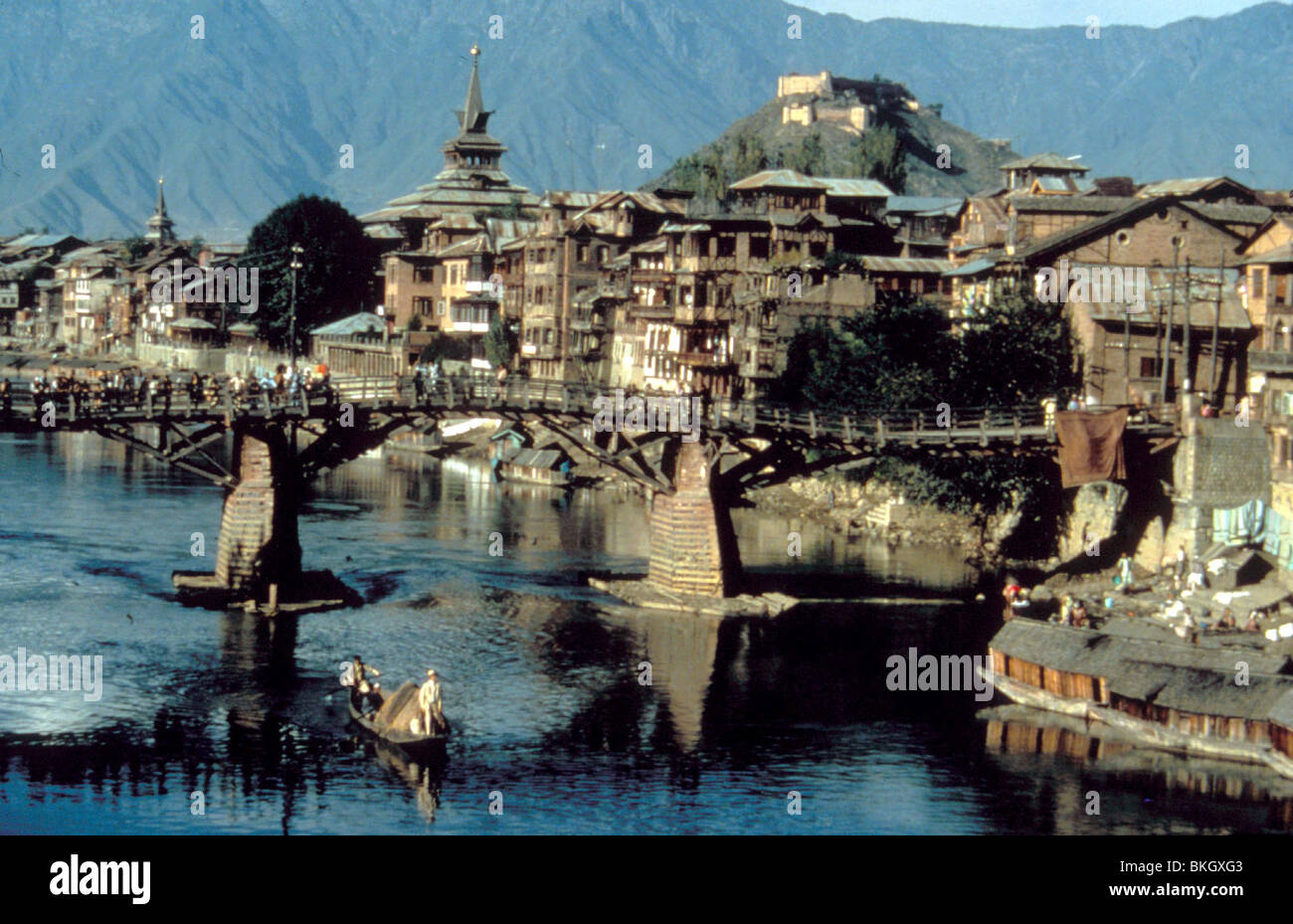 THE RAZOR'S EDGE -1984 Stock Photo - Alamy