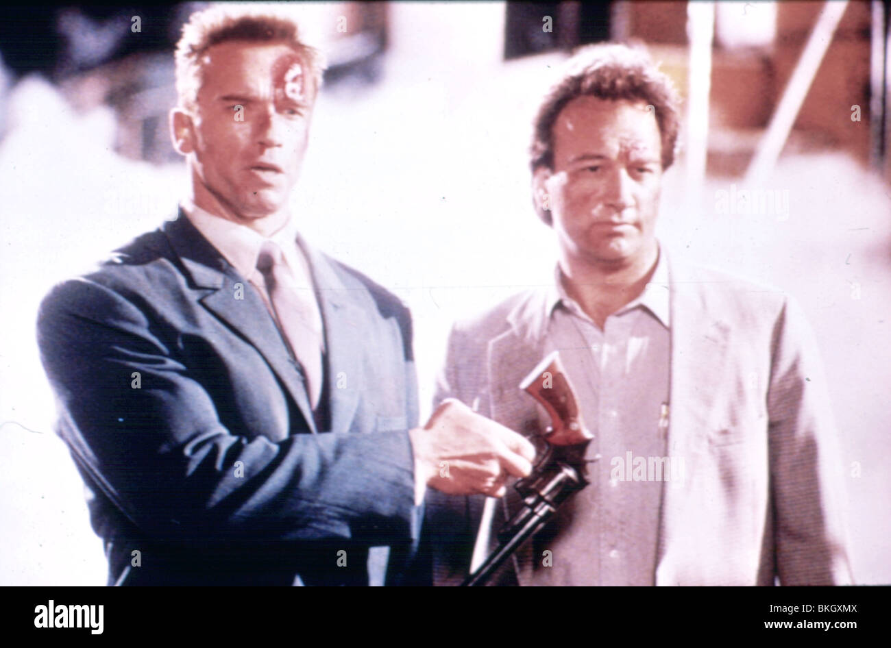 Red heat schwarzenegger hi-res stock photography and images - Alamy