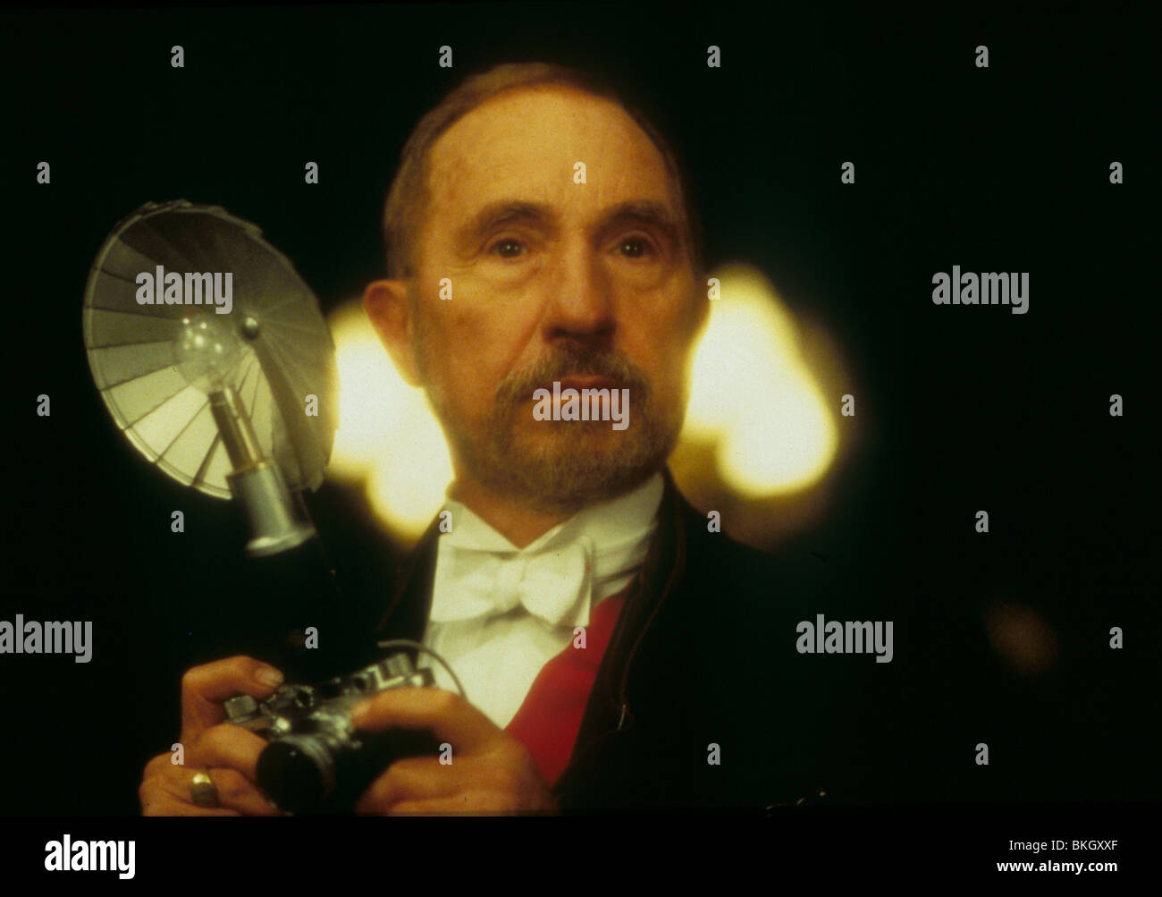 RICHARD III (1995) NIGEL HAWTHORNE RCH3 057 Stock Photo - Alamy