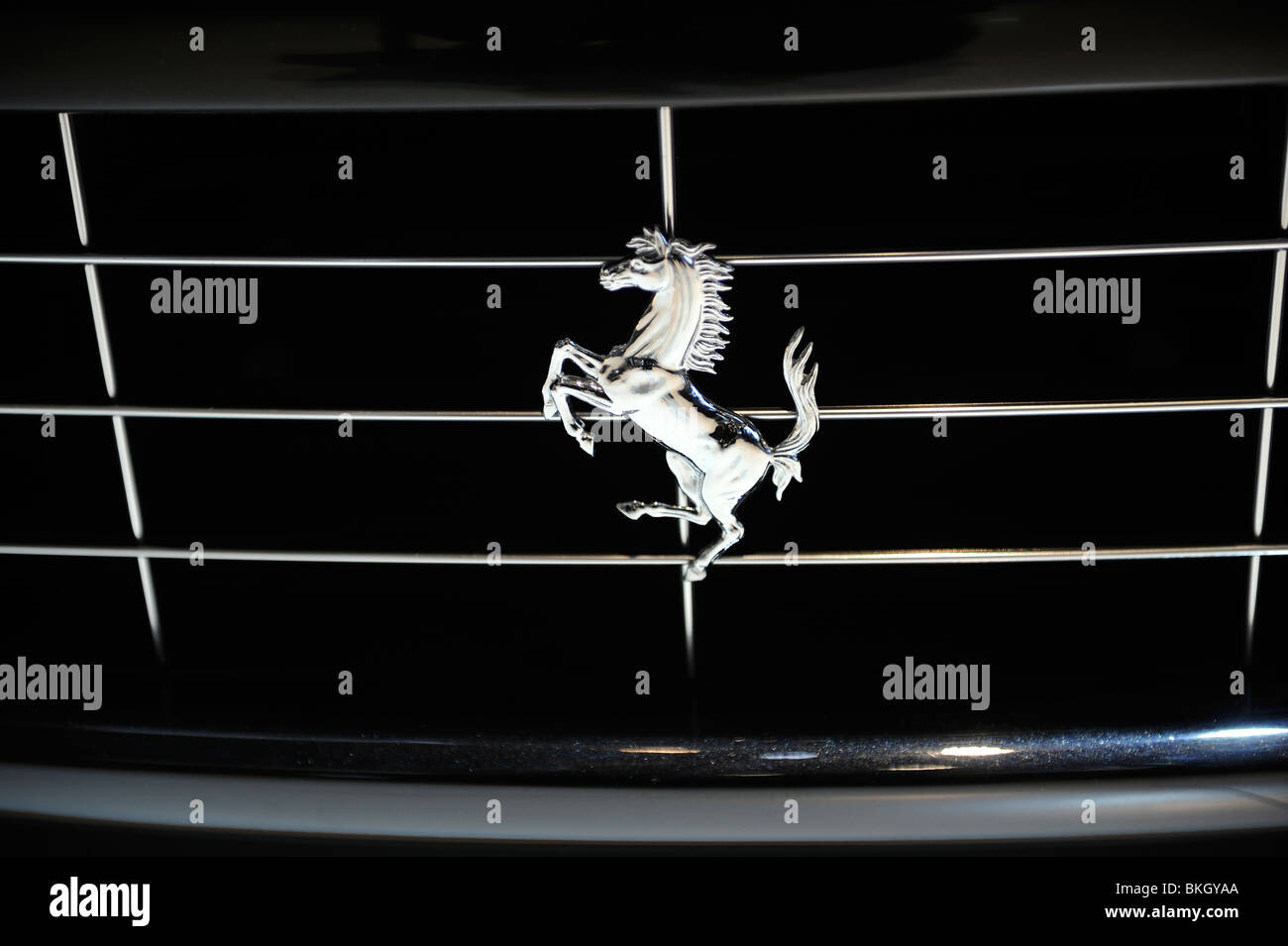 Ferrari logo hi-res stock photography and images - Alamy