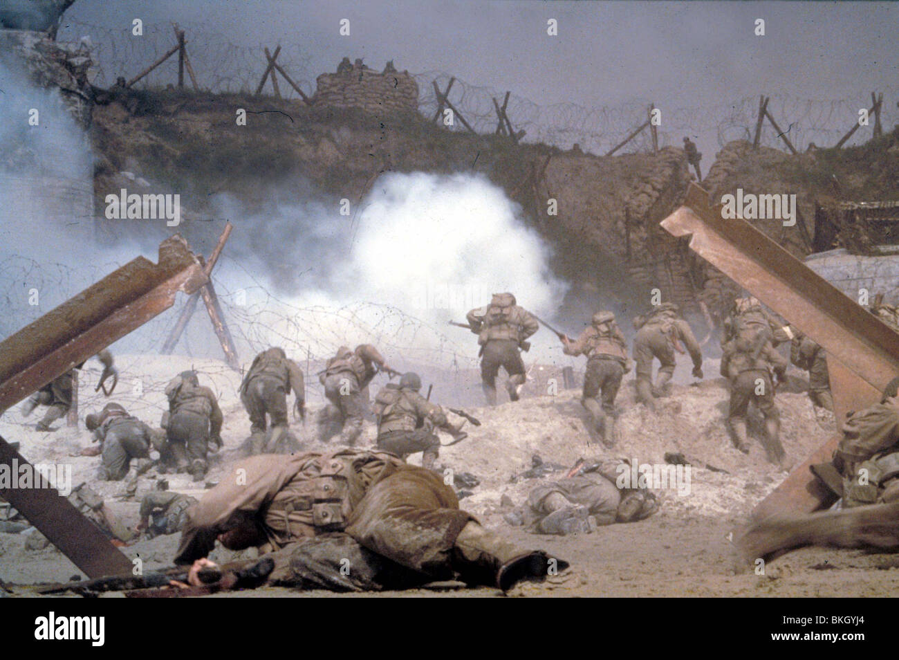 Saving private ryan 1998 hi-res stock photography and images - Alamy