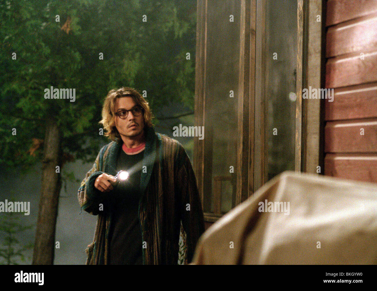 Secret window 2004 johnny depp hi-res stock photography and images - Alamy