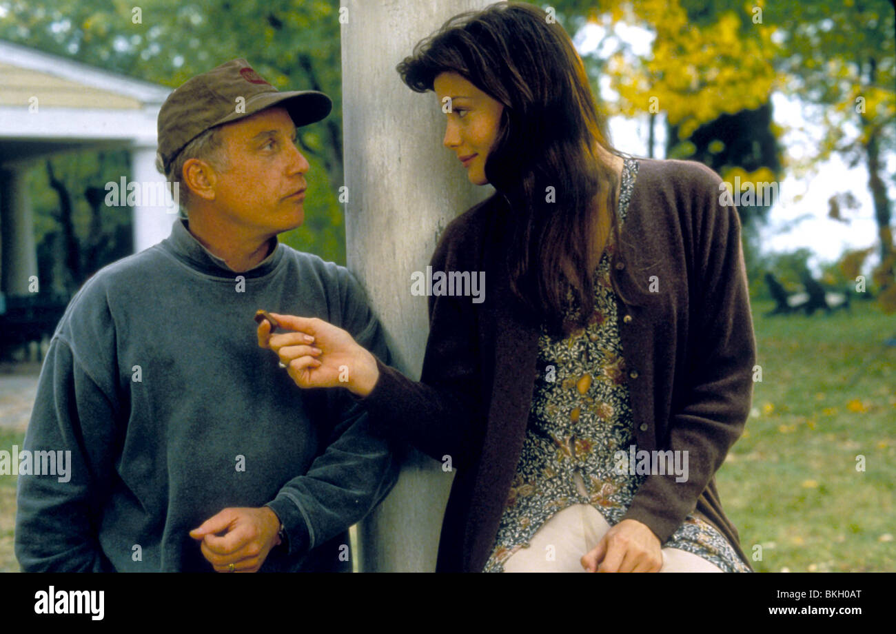 SILENT FALL (1994) RICHARD DREYFUSS, LIV TYLER SIFA 050 Stock Photo - Alamy