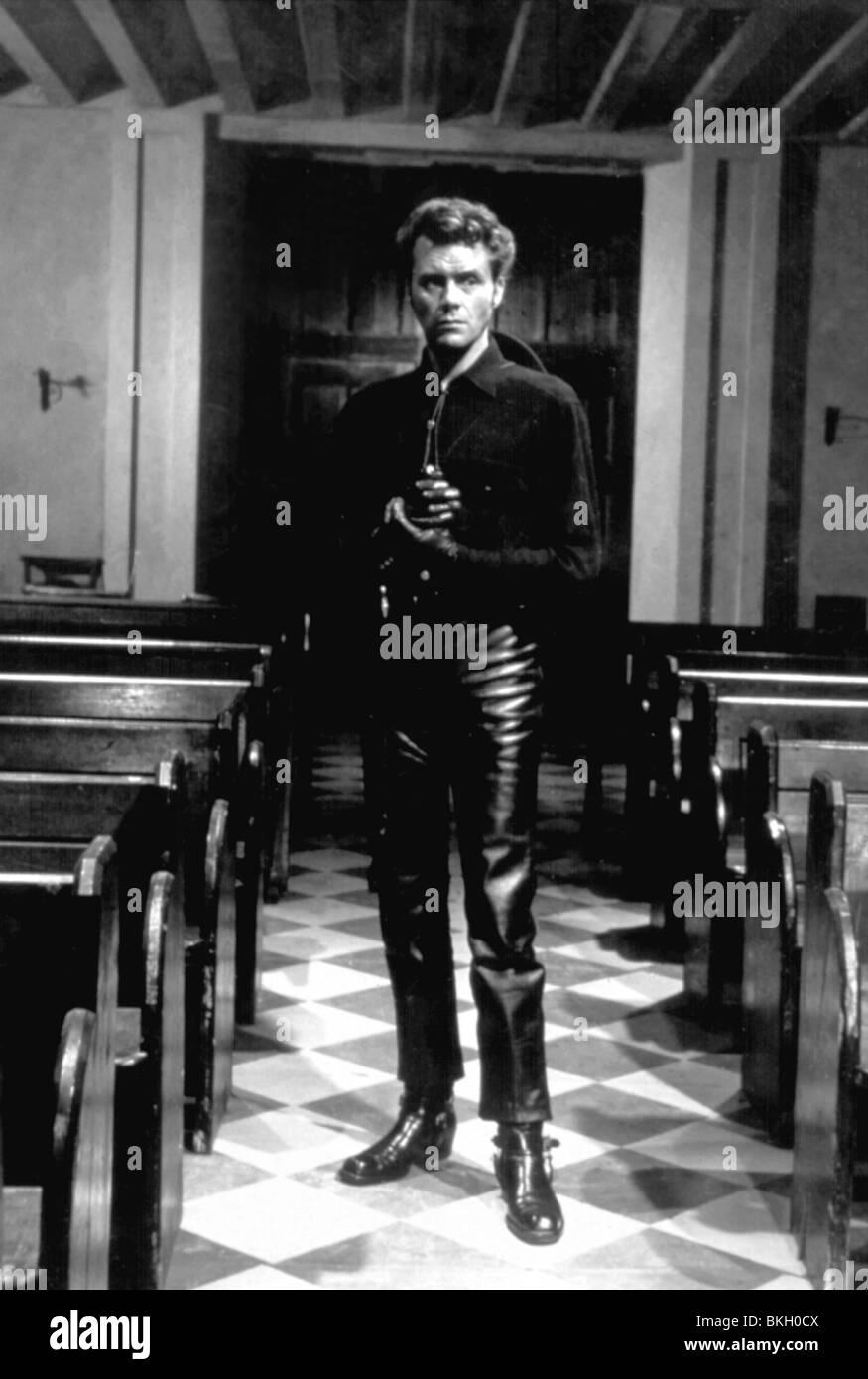 THE SINGER NOT THE SONG (1961) DIRK BOGARDE TSNT 003 Stock Photo - Alamy