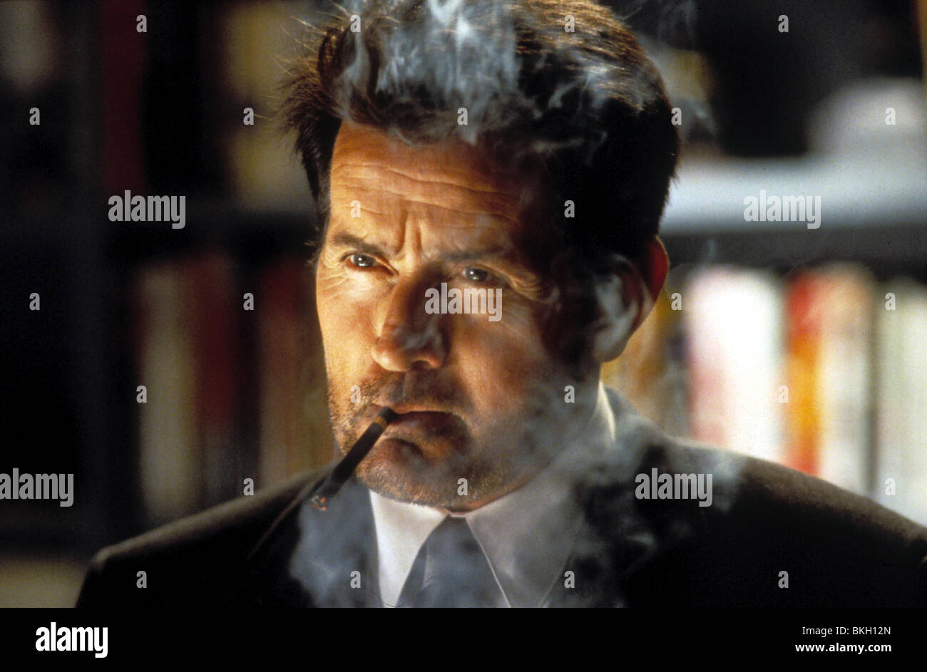 Spawn 1997 martin sheen hi-res stock photography and images - Alamy