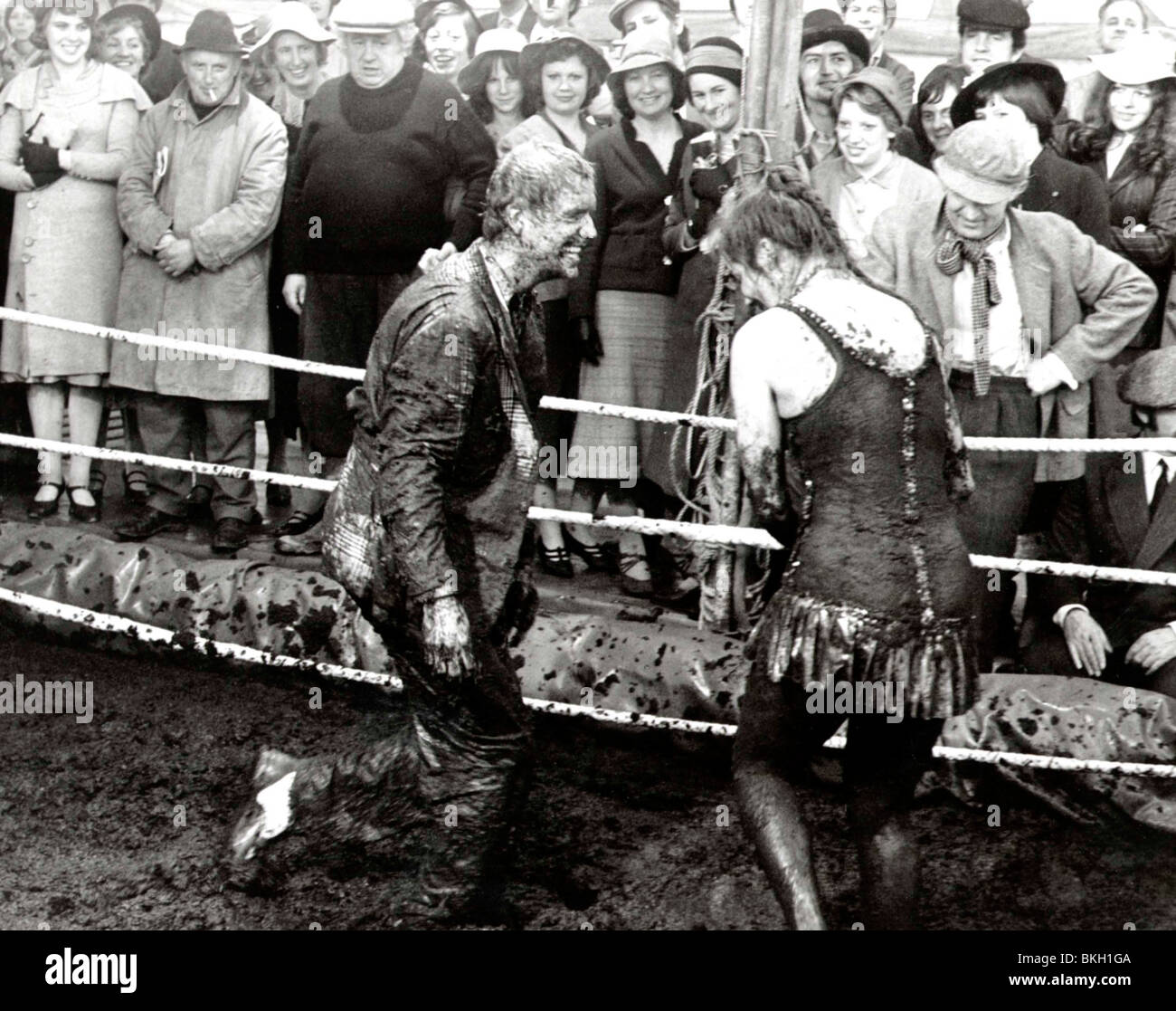 THE STICK UP (1977) MUD (ALT) JEFFREY BLOOM (DIR) TSKU 002P Stock Photo ...