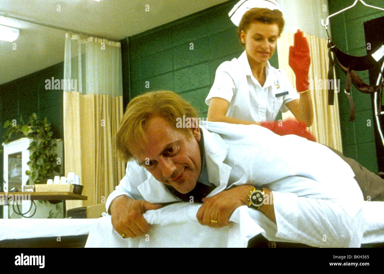 TRACK 29 (1988) TRACK TWENTY NINE (ALT) CHRISTOPHER LLOYD, SANDRA ...