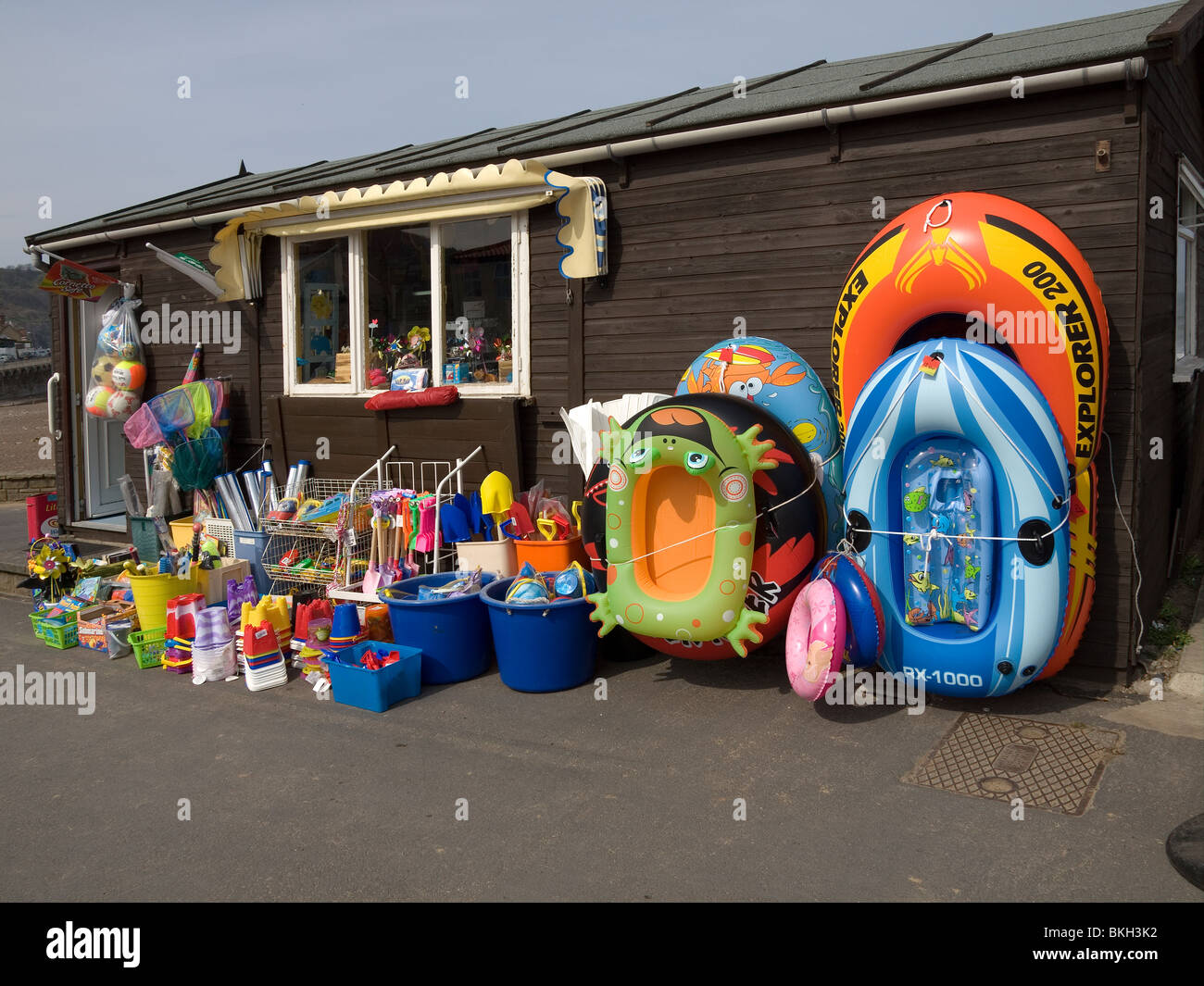 A hut selling beach toys at Sandsend North Yorkshire Stock Photo - Alamy
