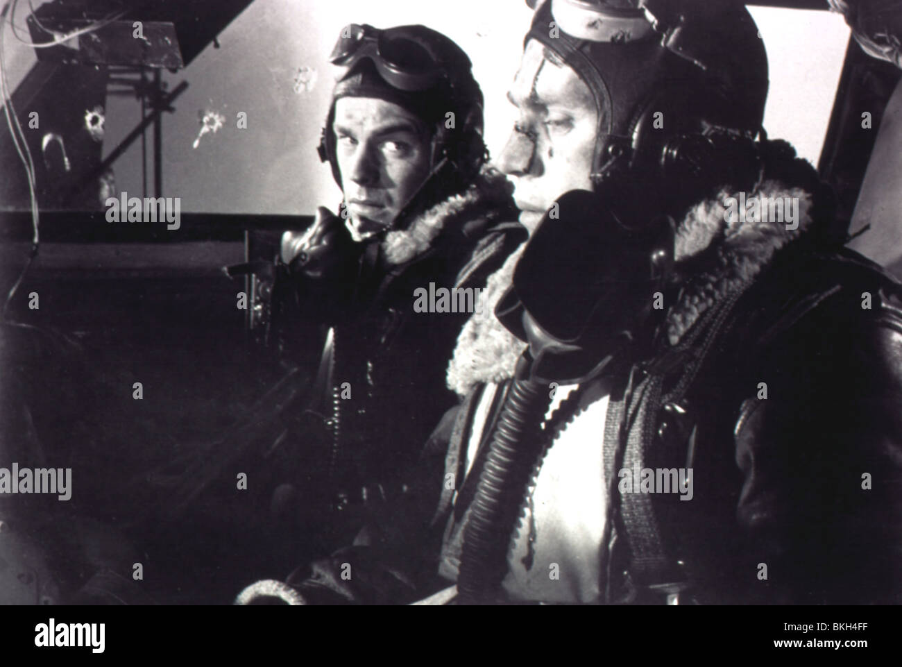 WAR LOVER (1962) ROBERT WAGNER, STEVE MCQUEEN WLOV 002 Stock Photo - Alamy