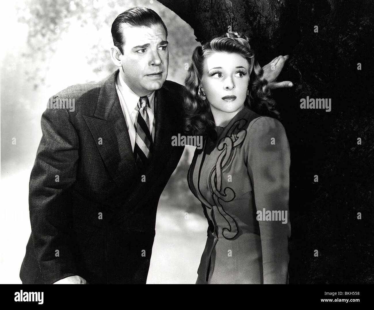 THE WOLF MAN (1941) LON CHANEY JR, EVELYN ANKERS WLFM 004P Stock Photo ...