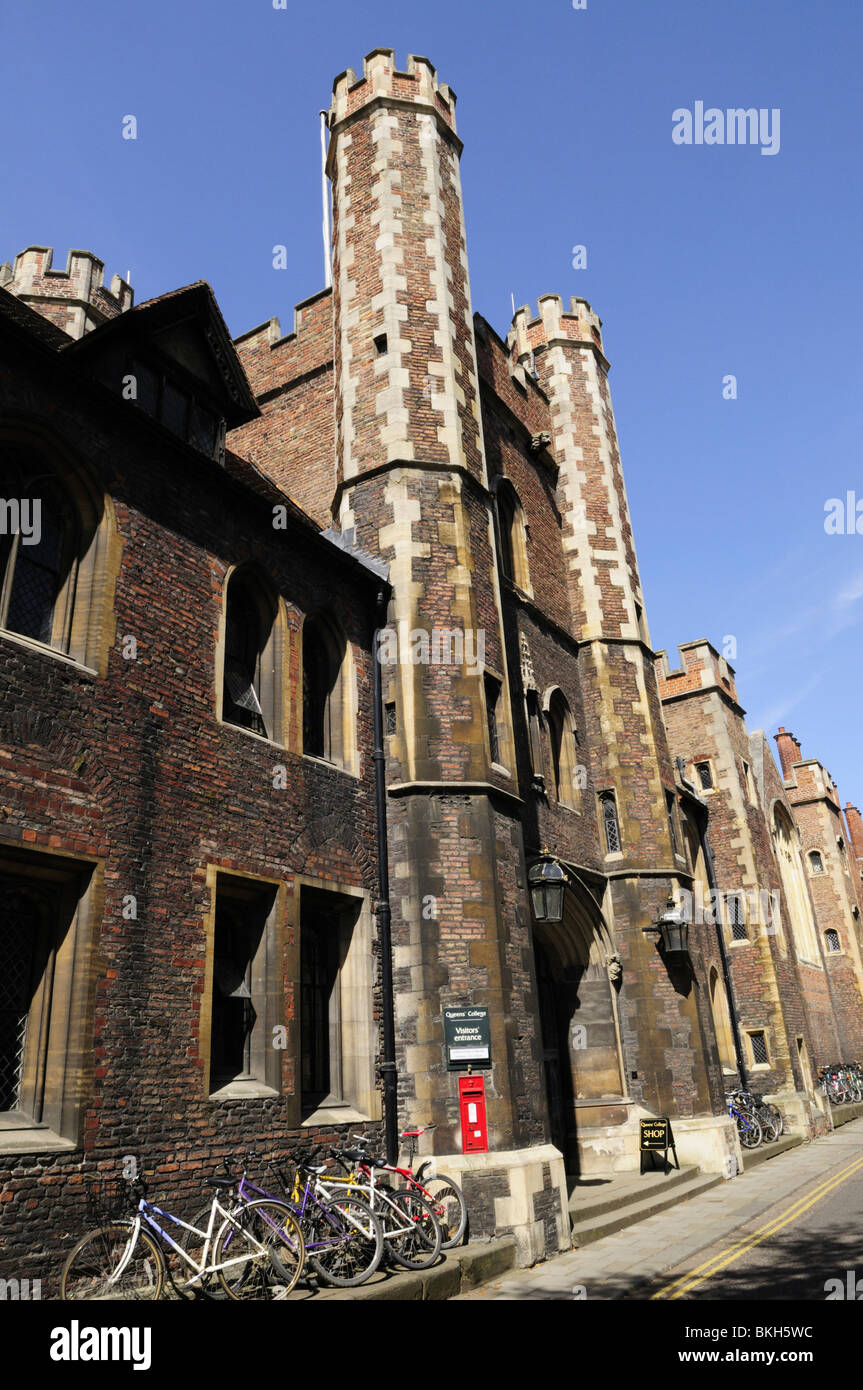 Queens College Gatehouse, Cambridge England UK Stock Photo - Alamy