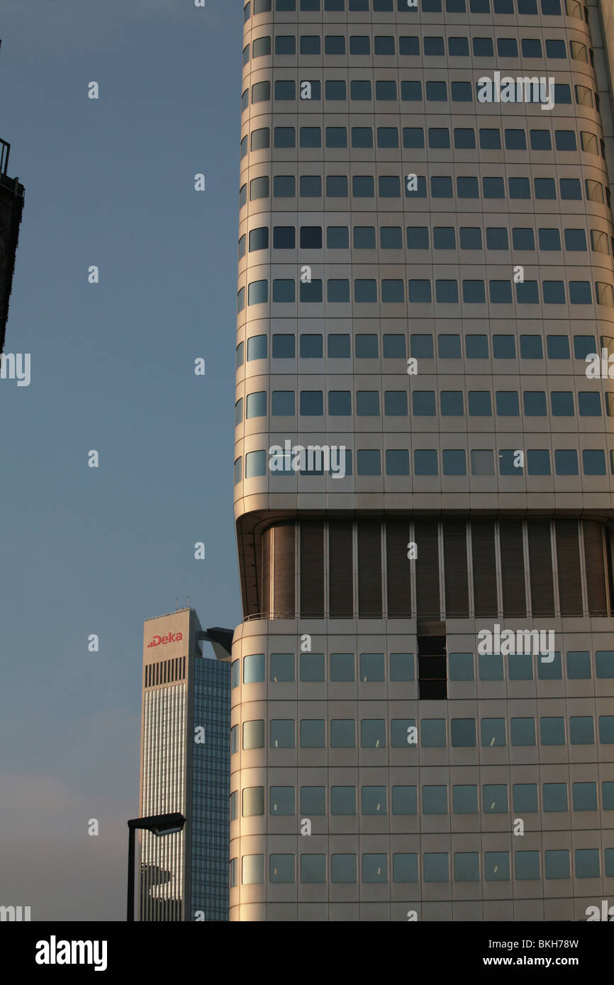 Modern office building Frankfurt am Main Germany Stock Photo - Alamy