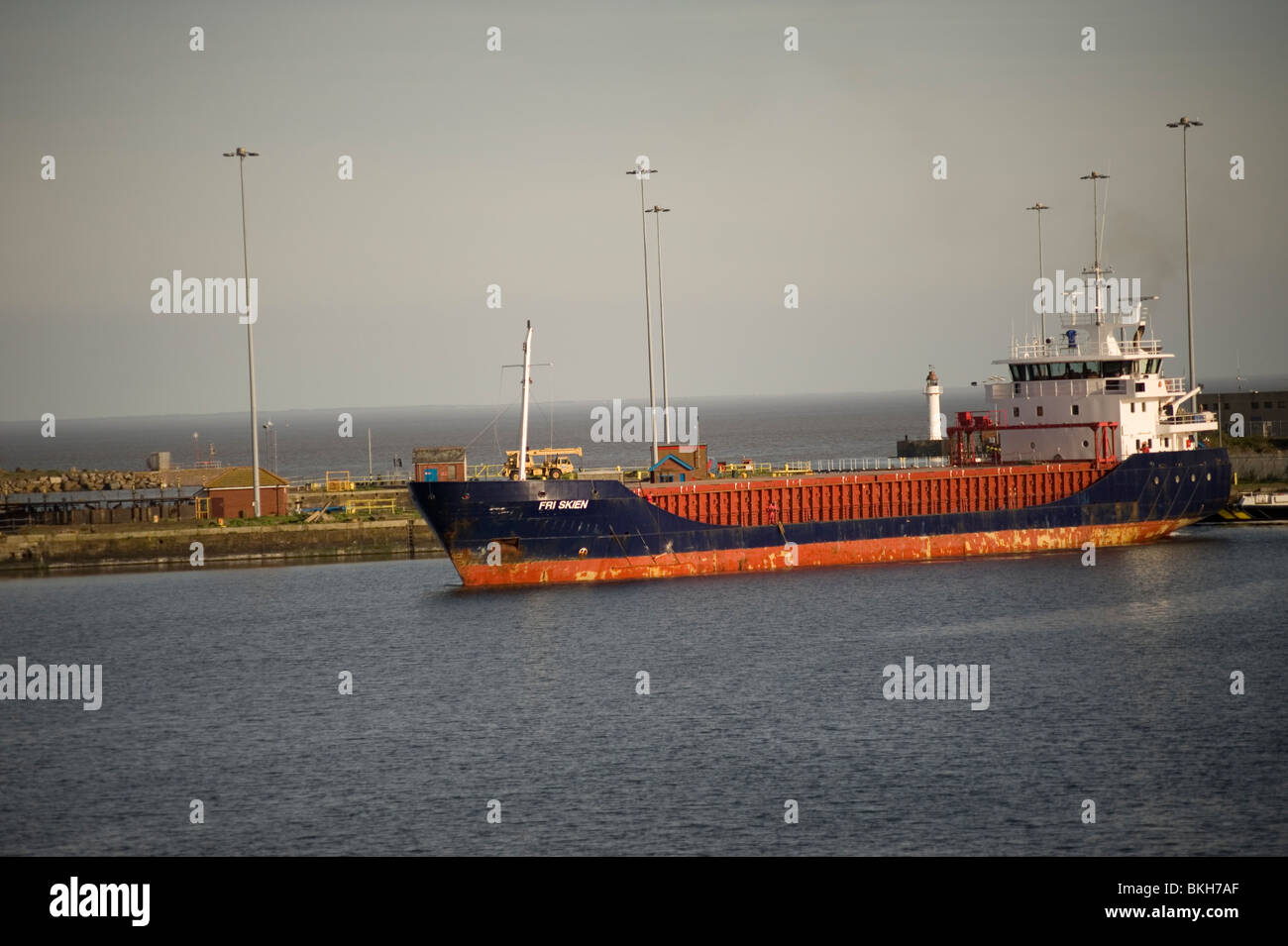 Ship entering port hi-res stock photography and images - Alamy
