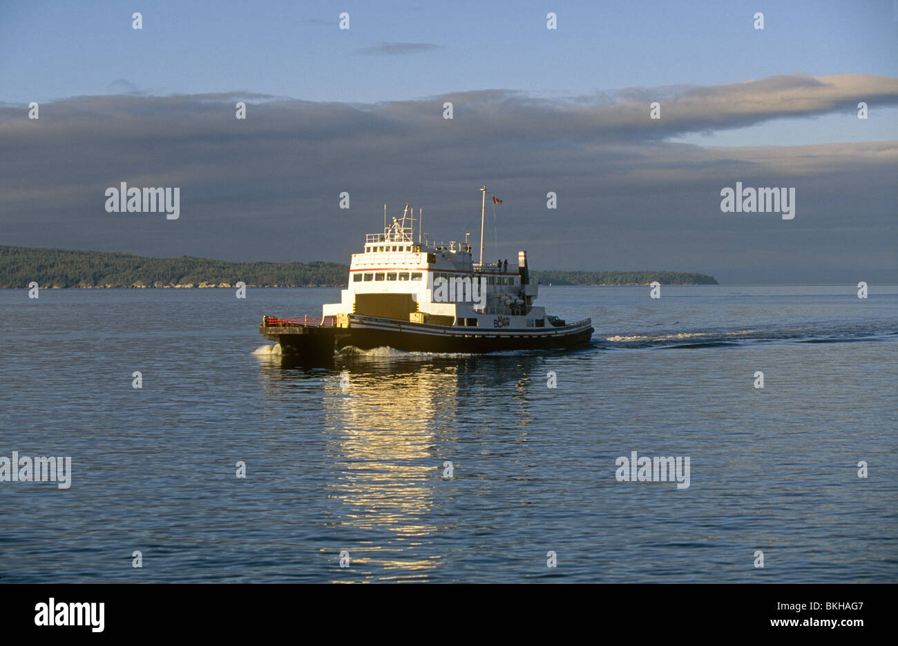 British columbia canada haul carry ferry ferries hi-res stock ...