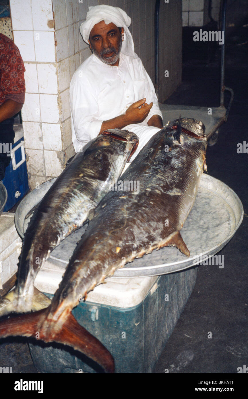 Bahrain fish market hi-res stock photography and images - Alamy