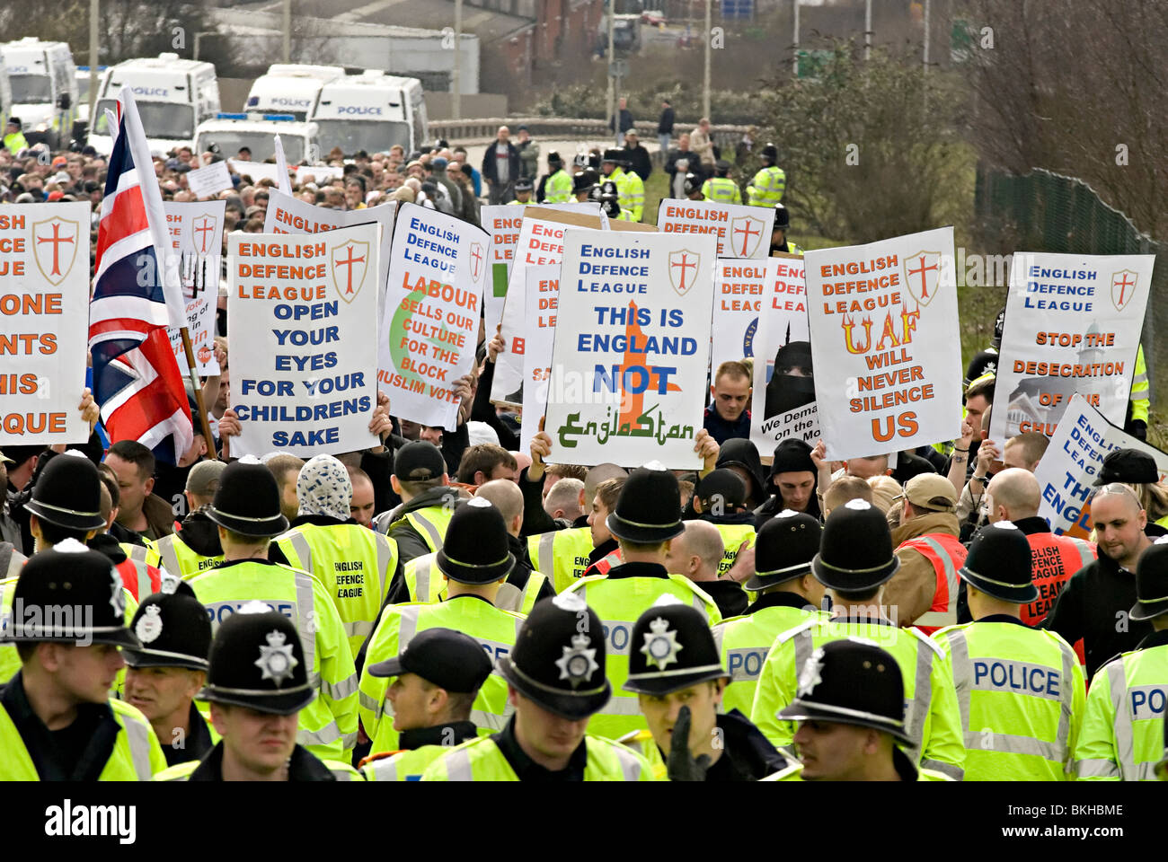English defence league flag hi-res stock photography and images - Alamy