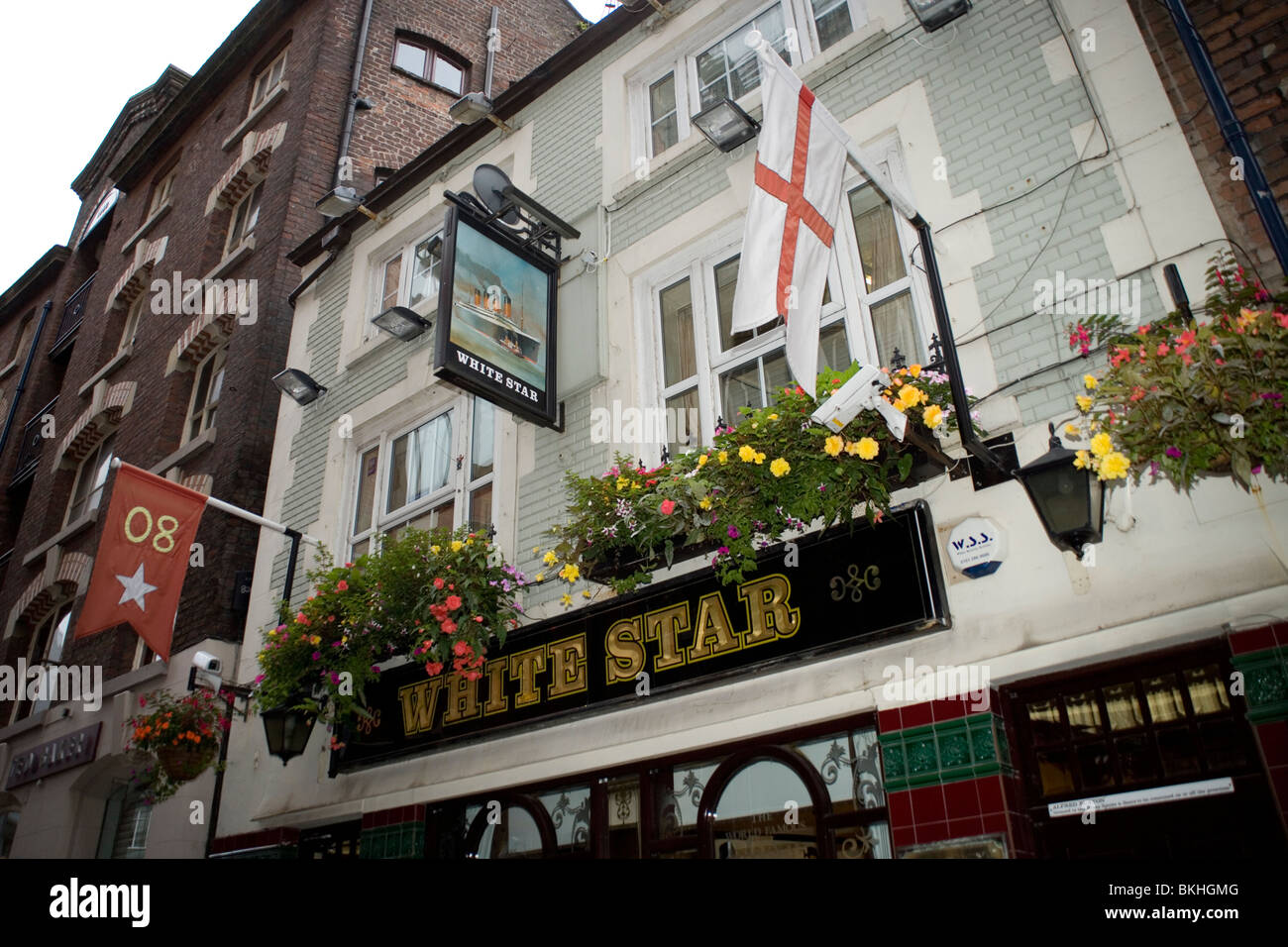 Matthew street liverpool hi-res stock photography and images - Alamy