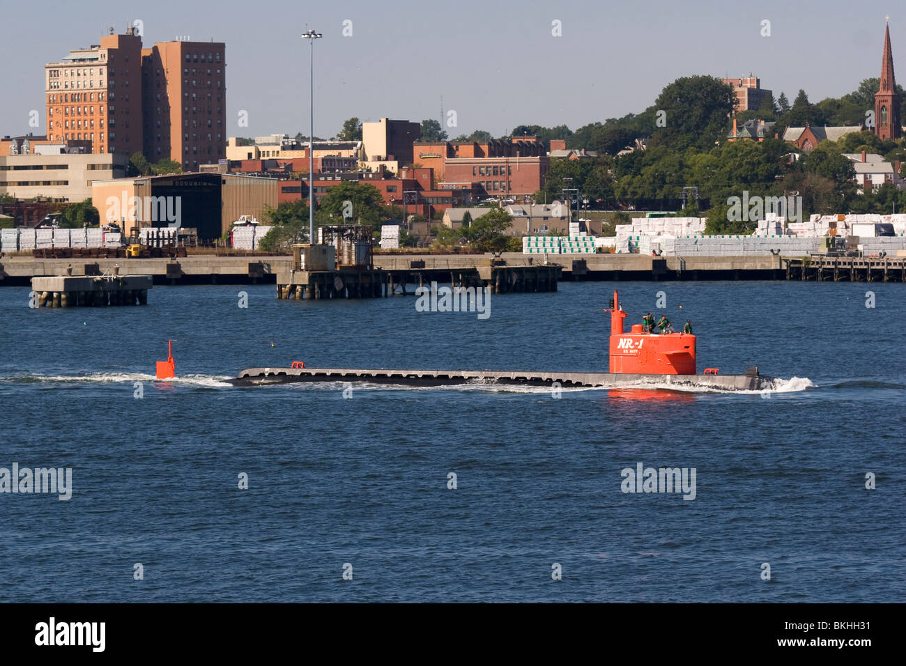US Navy research and recovery submarine NR-1 heads north in the Thames ...
