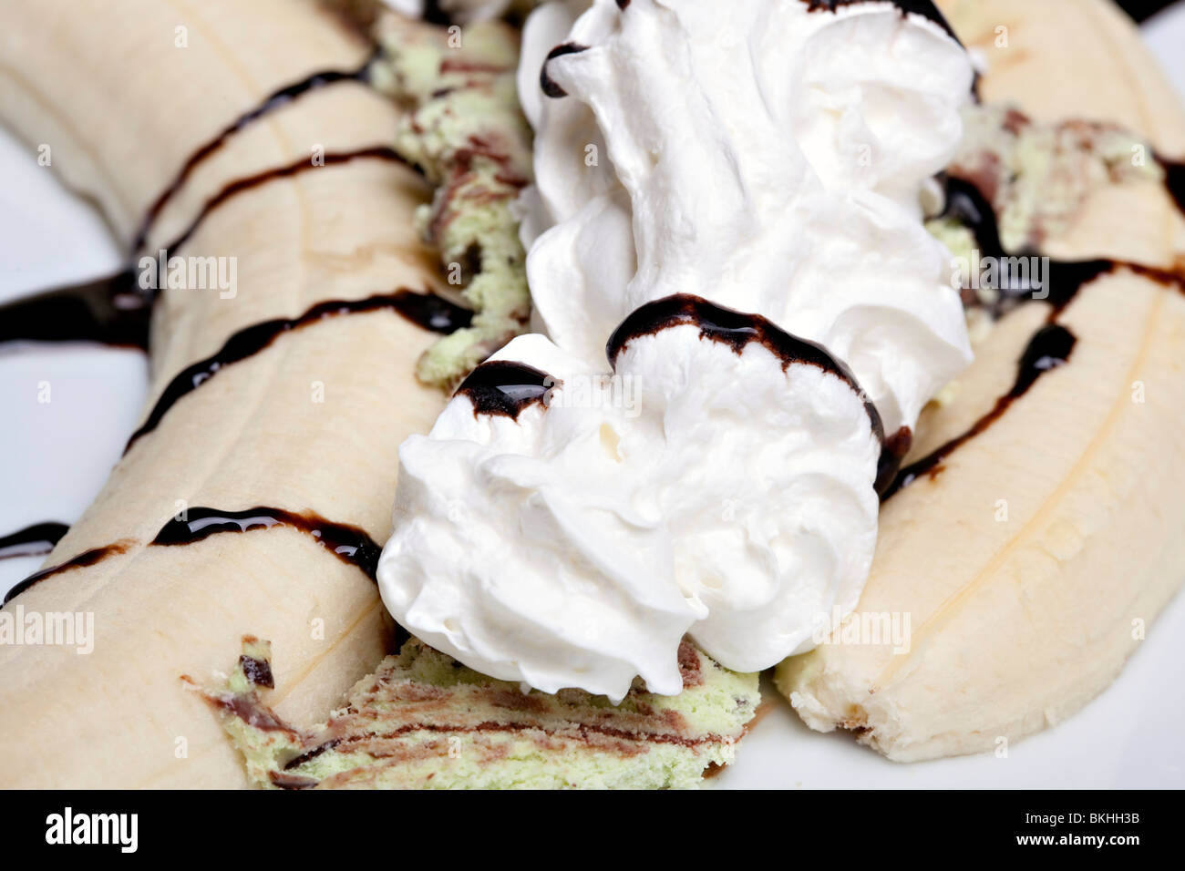 Banana split vanilla ice cream hi-res stock photography and images - Alamy