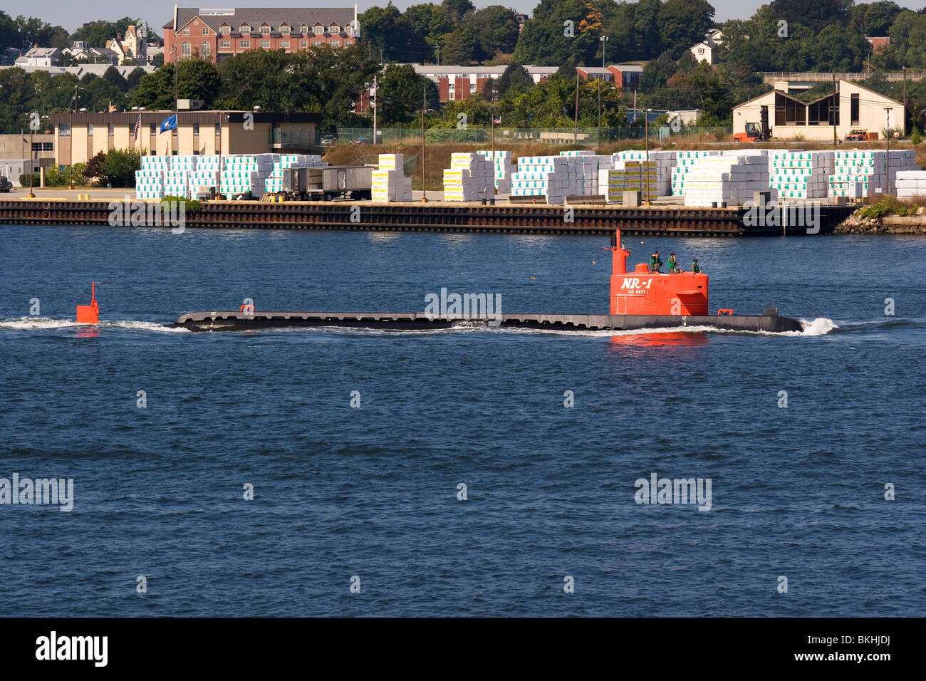US Navy research and recovery submarine NR-1 heads north in the Thames ...