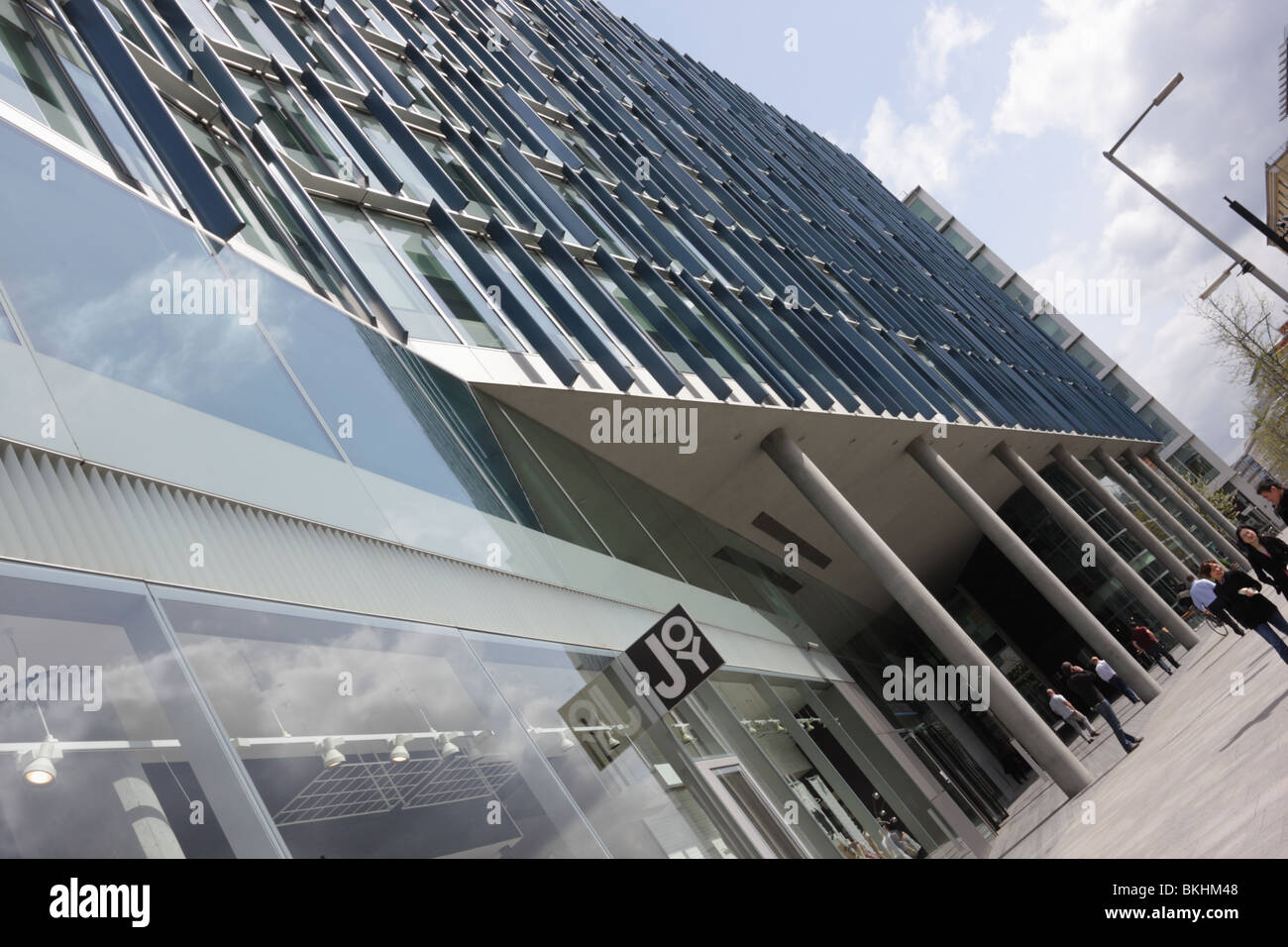 The Blue Fin building in Southwark St,a recent office and shopping ...