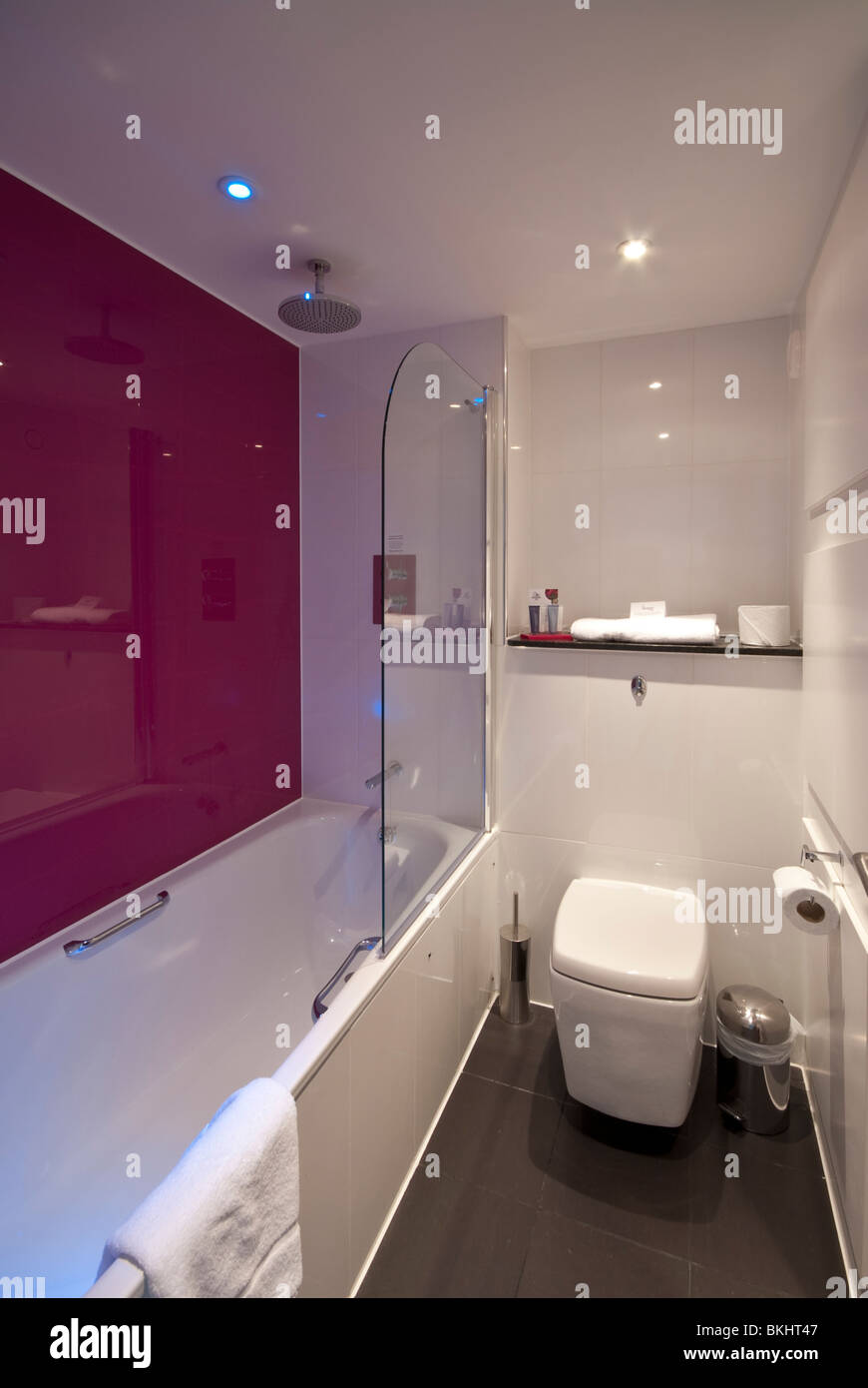 Butlins bognor regis ocean hotel hi-res stock photography and images ...