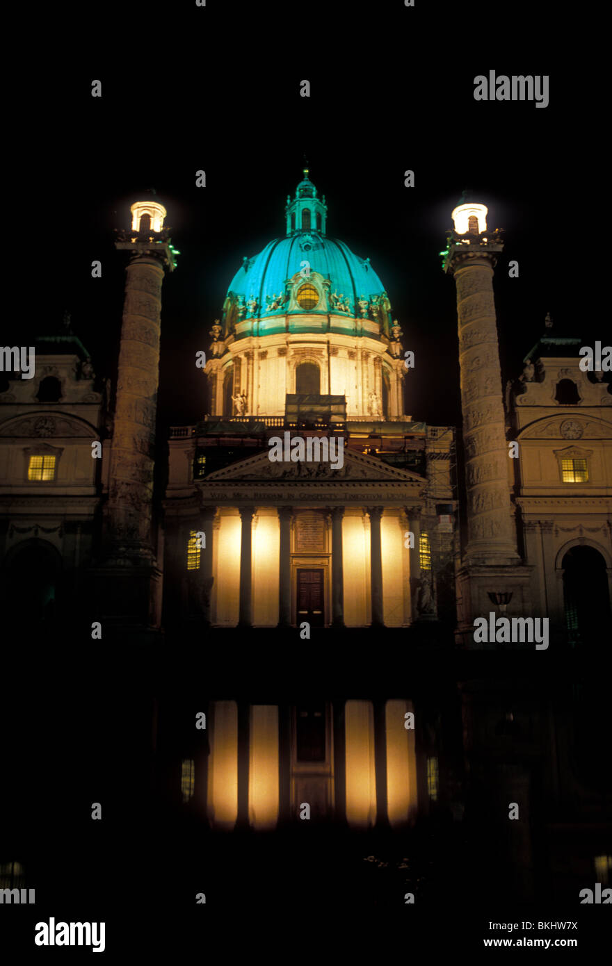 Viennese rococo architecture hi-res stock photography and images - Alamy