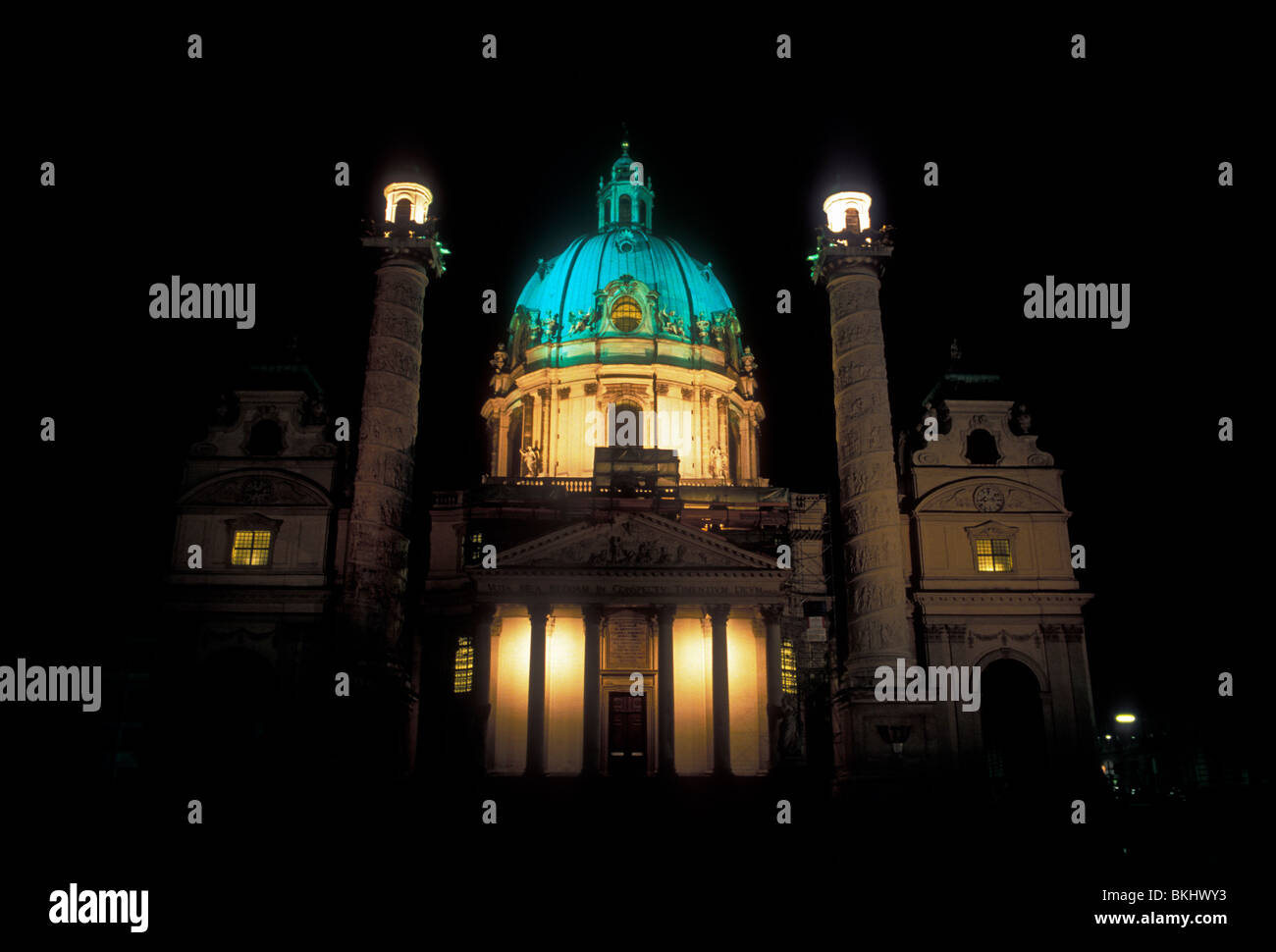 Viennese rococo architecture hi-res stock photography and images - Alamy