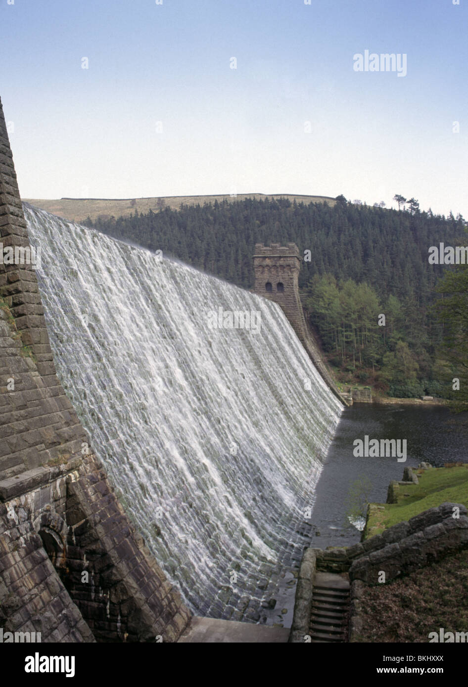 Upper derwent valley reservoirs peak district hi-res stock photography ...