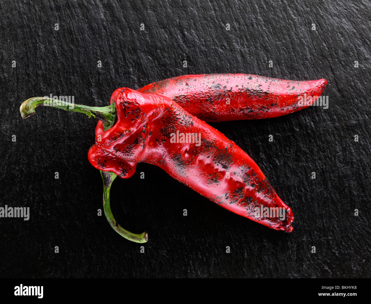 Whole red sweet point peppers hi-res stock photography and images - Alamy