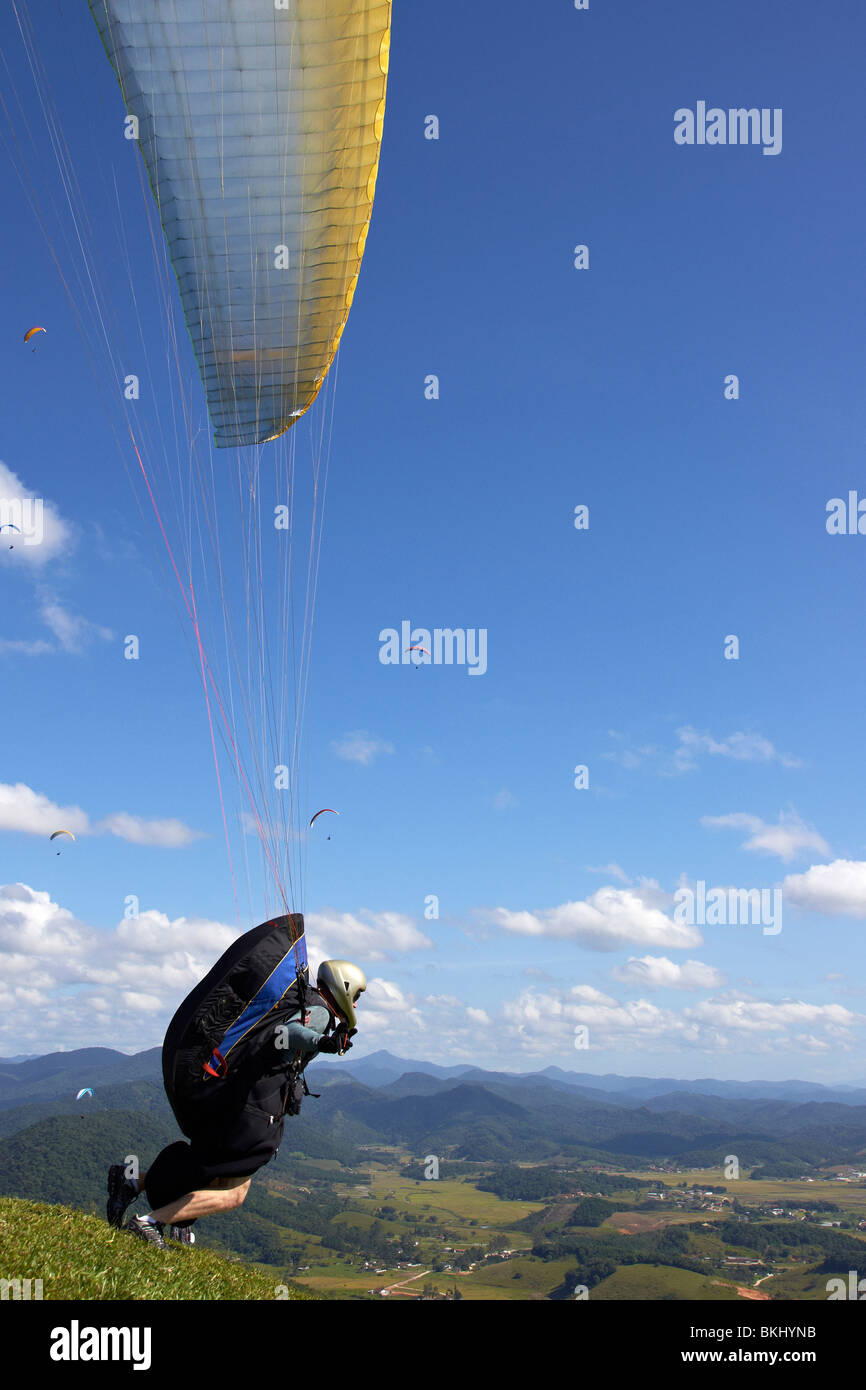 Take off for a paraglider flight Stock Photo - Alamy
