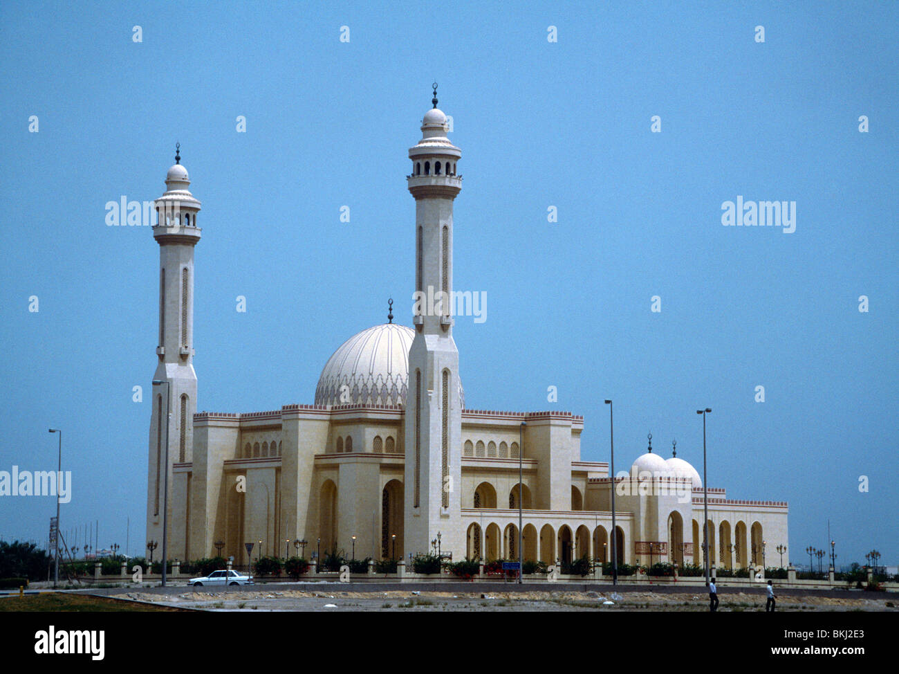 Manama Bahrain Grand Mosque Stock Photo - Alamy