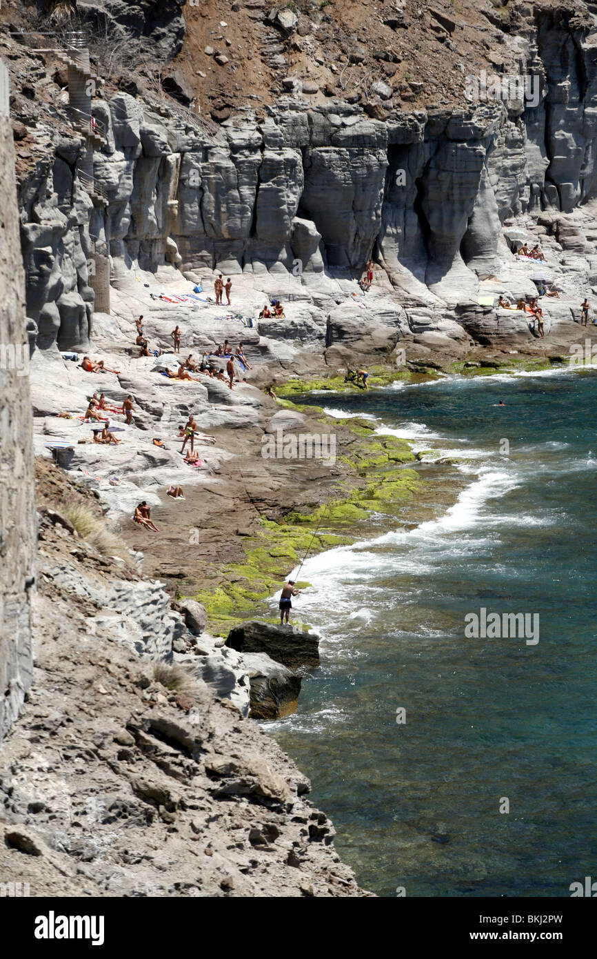 Coastline cliffs at Puerto Rico, Gran Canaria Stock Photo - Alamy