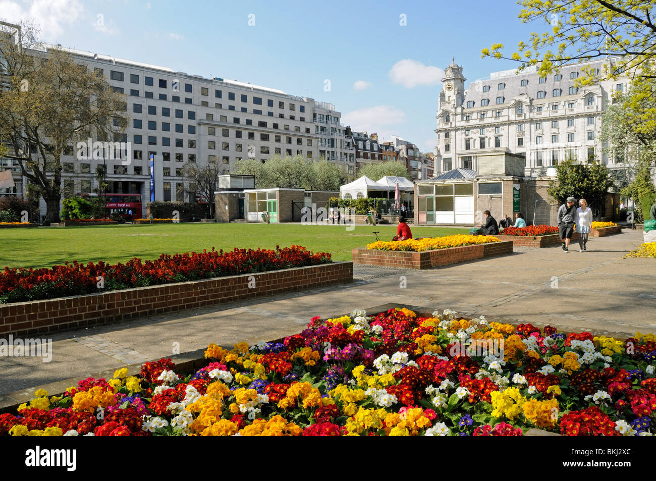 Finsbury square hi-res stock photography and images - Alamy