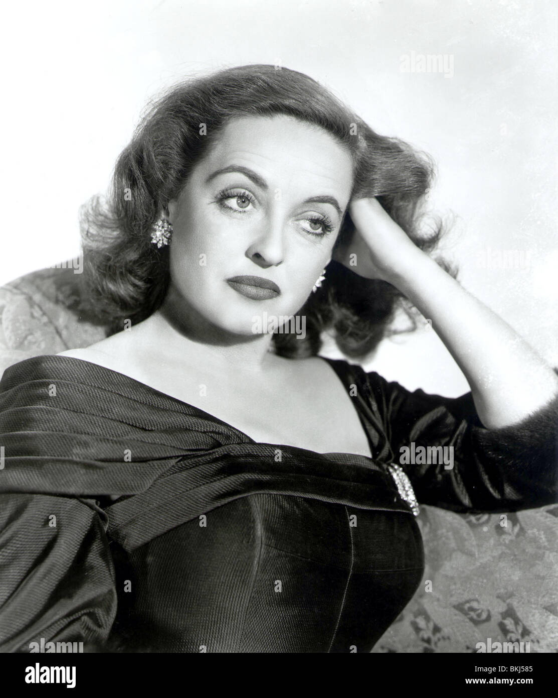 All about eve 1950 film hi-res stock photography and images - Alamy