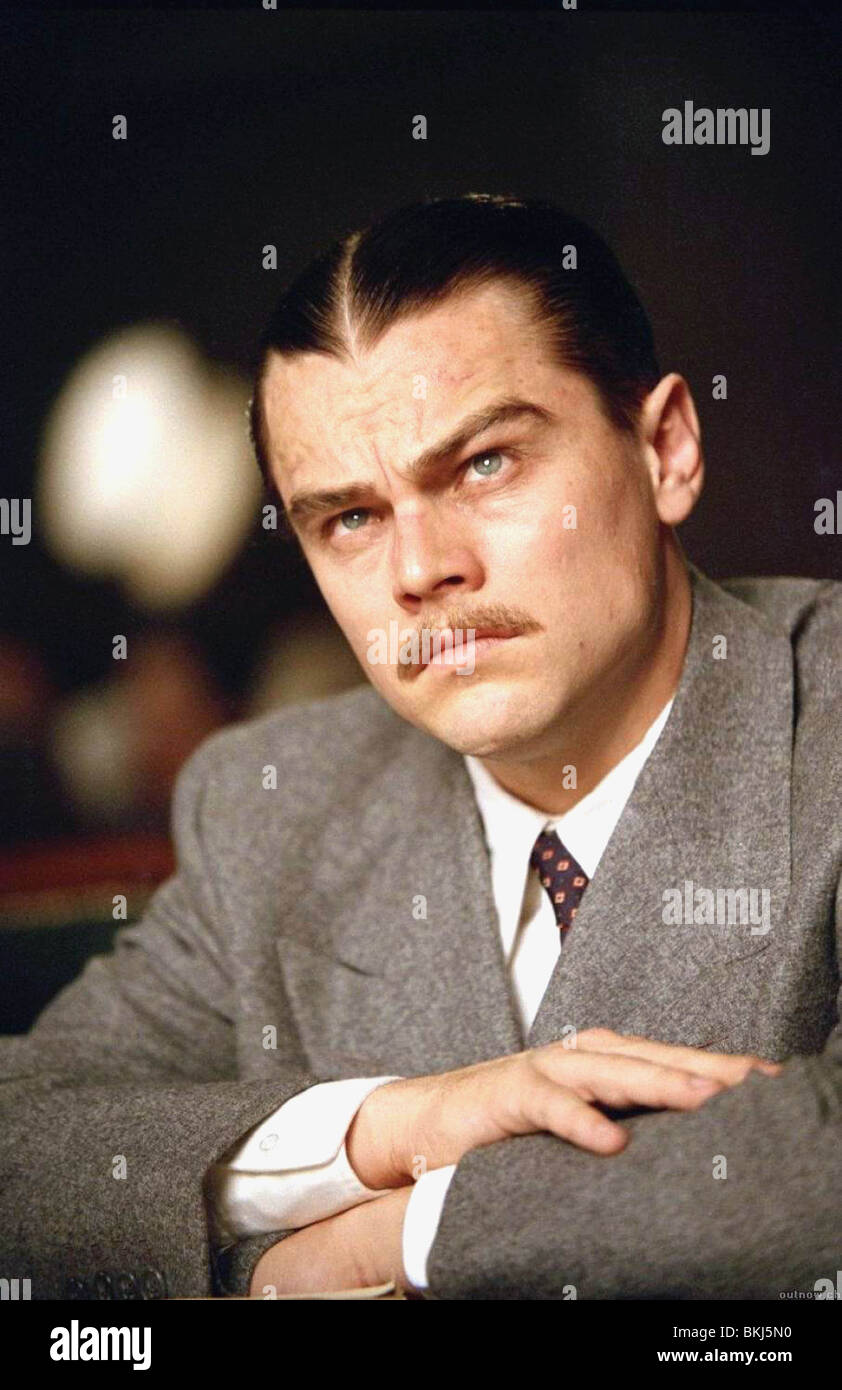 THE AVIATOR (2004) LEONARDO DICAPRIO AVIA 002 - 039 Stock Photo - Alamy